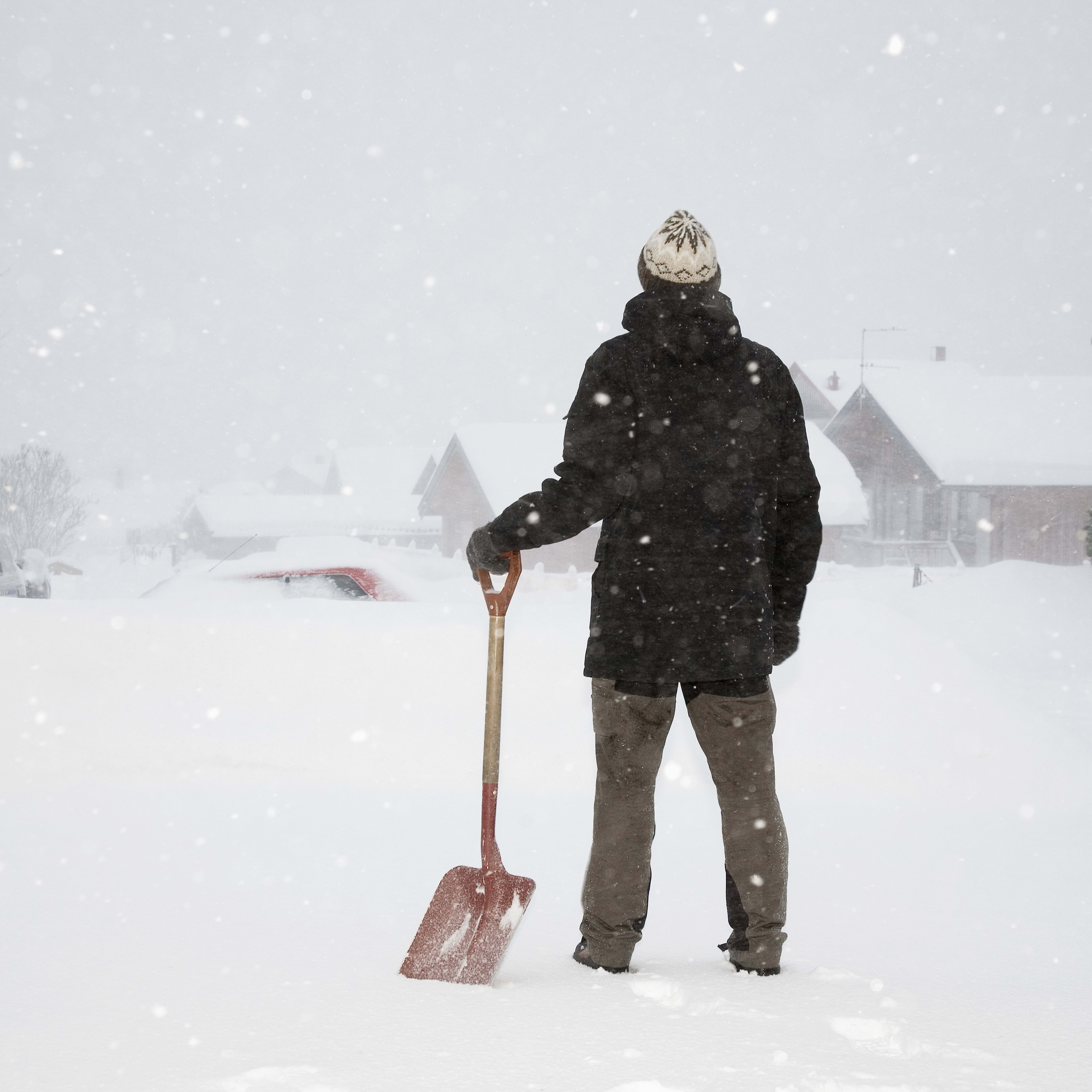 Rapper, Podcast Host 4xtra Suffers Hand Injury From Fireworks Accident ...