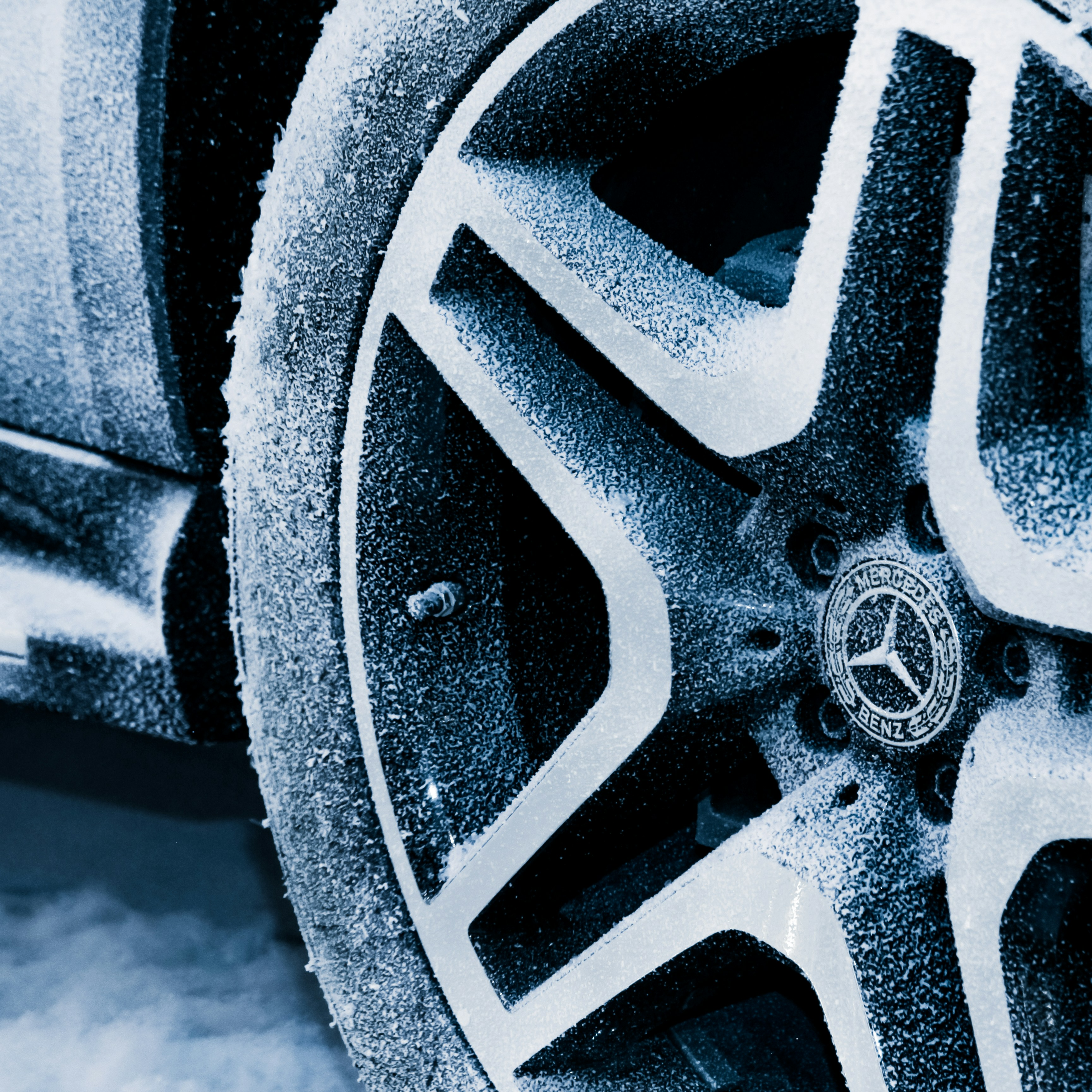 Felix Auger-Aliassiame's Parents: Mom Marie Auger & Dad Sam Aliassiame ...