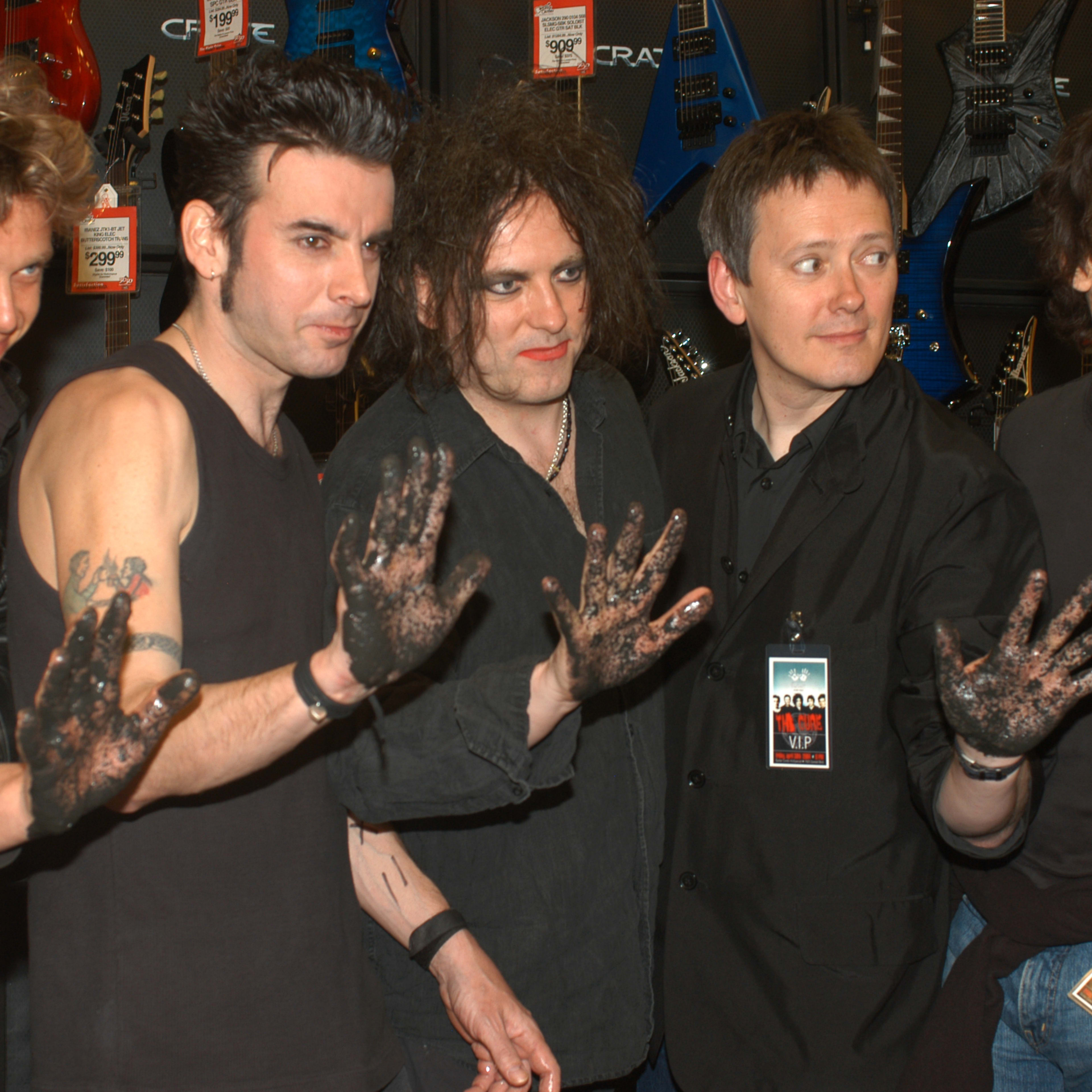 Paige Spiranac Announces Involvement in Grass League Golf Startup - Men ...