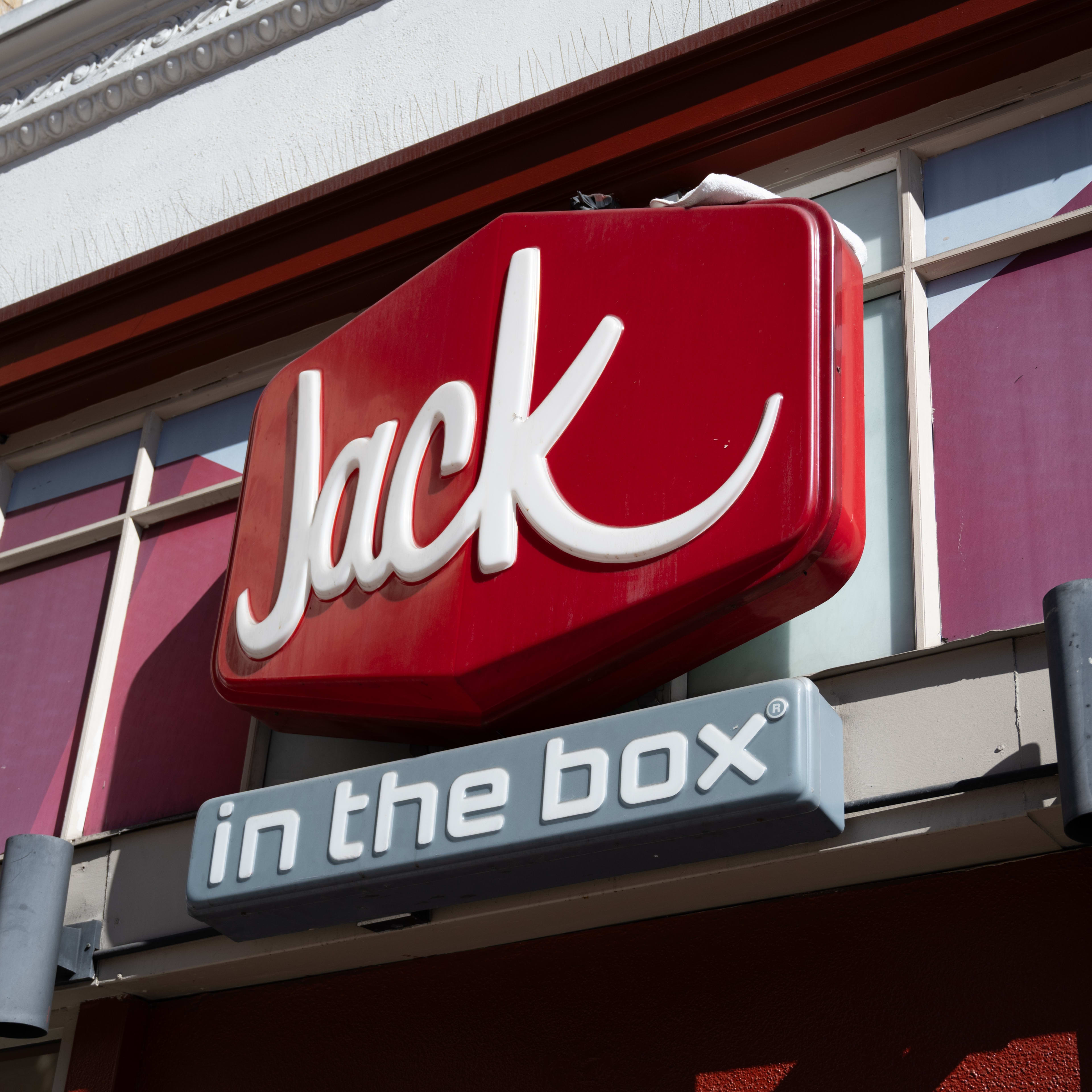 Best Calf Exercises: Top Workouts to Bulk Skinny Legs - Men's Journal