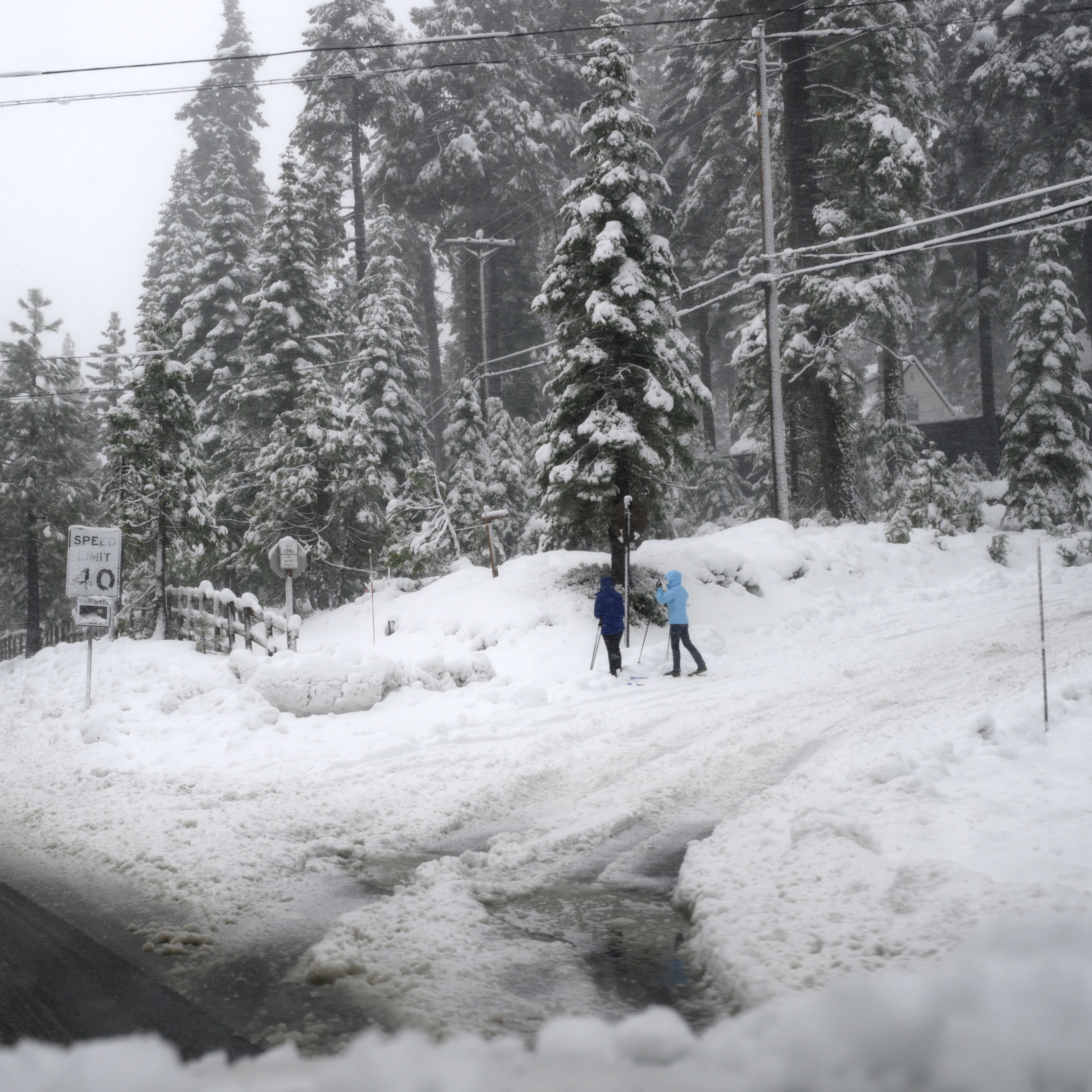 Who Is Gal Gadot's Husband? Everything We Know About Him - Men's Journal