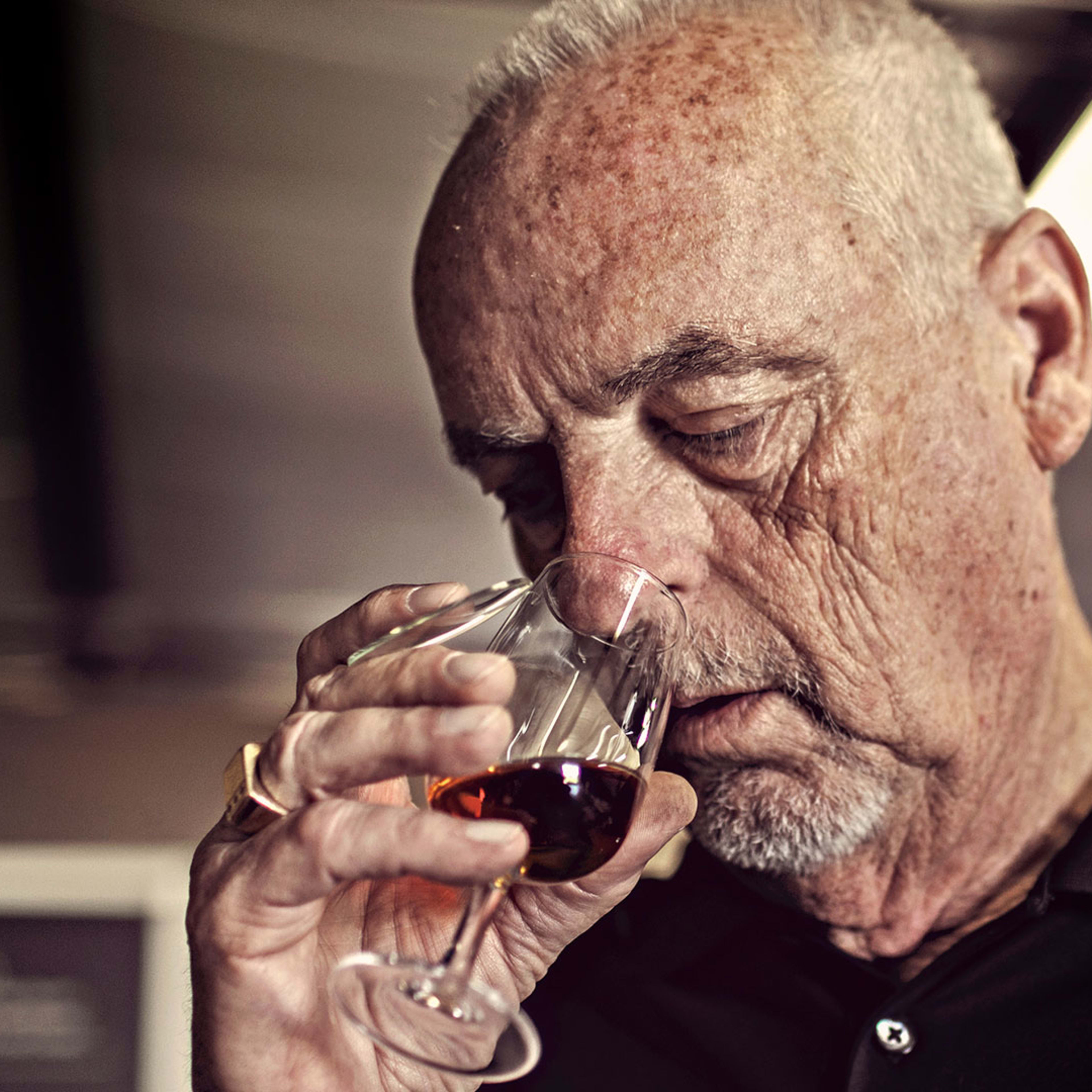 Reddit Finally Solves an Enduring Costco Food Court Mystery - Men's Journal