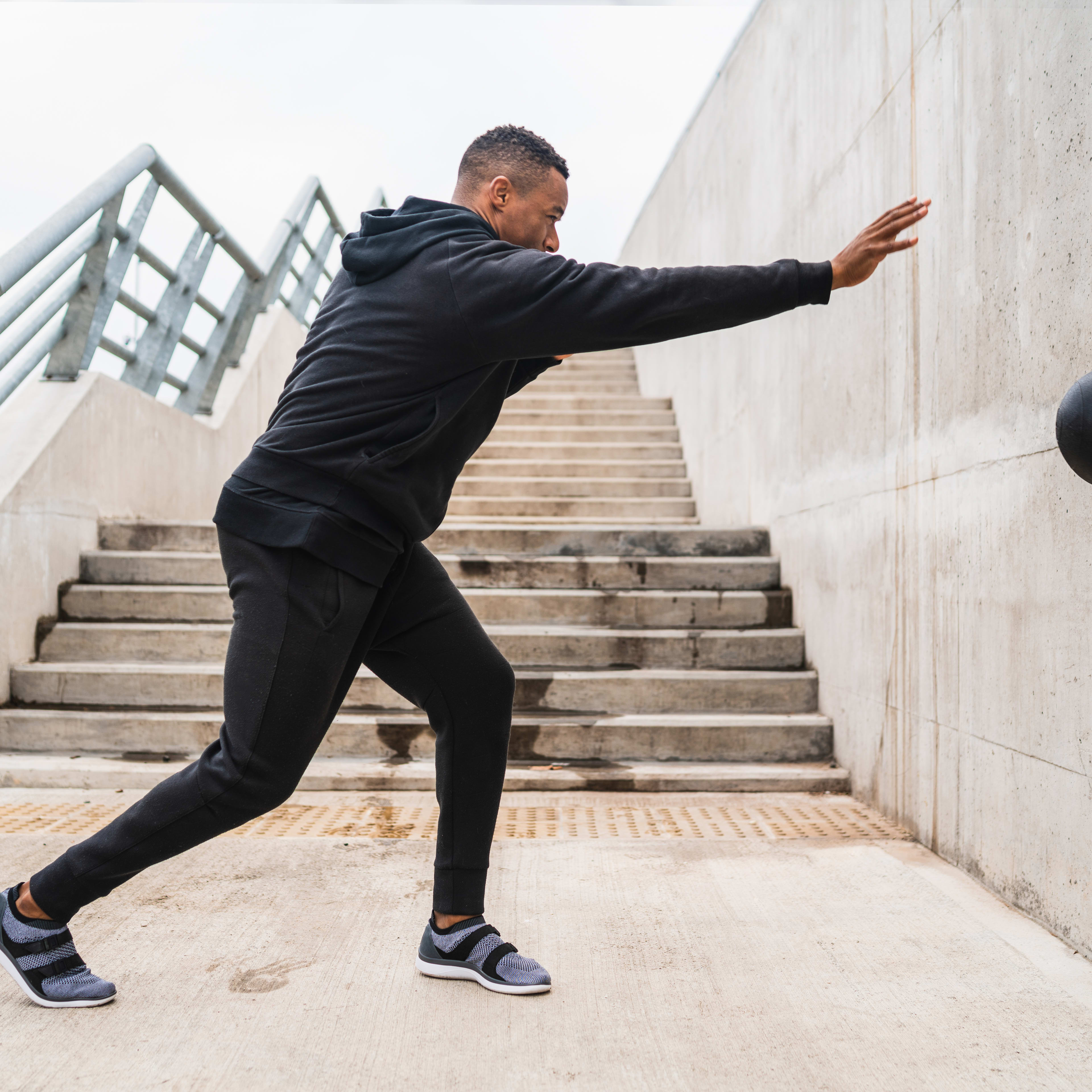 Try Jefferson Curls to Strengthen Posterior Chain - Men's Journal