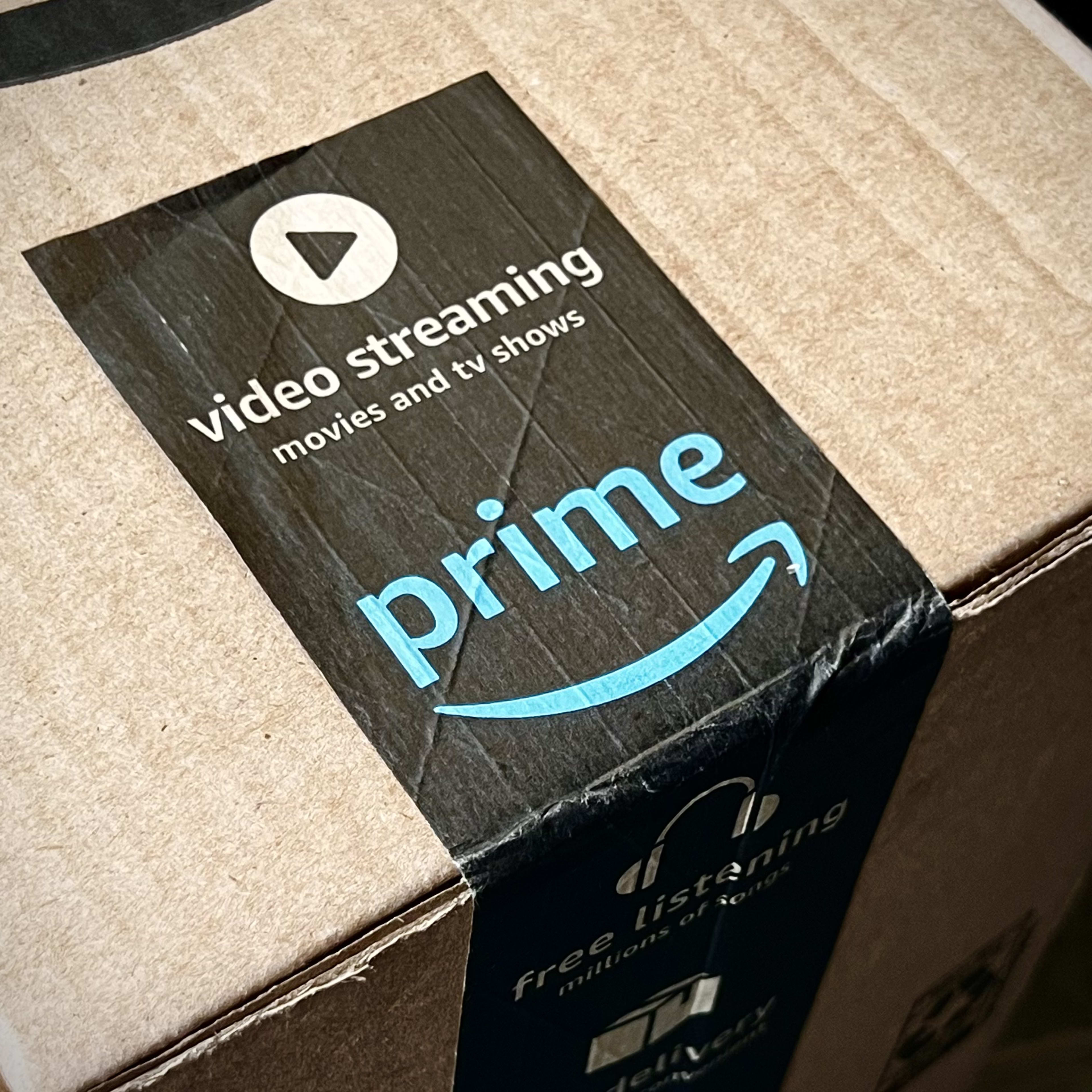 New Steelers Coach Reveals If He Wants Aaron Rodgers Back in 2026 - Men ...