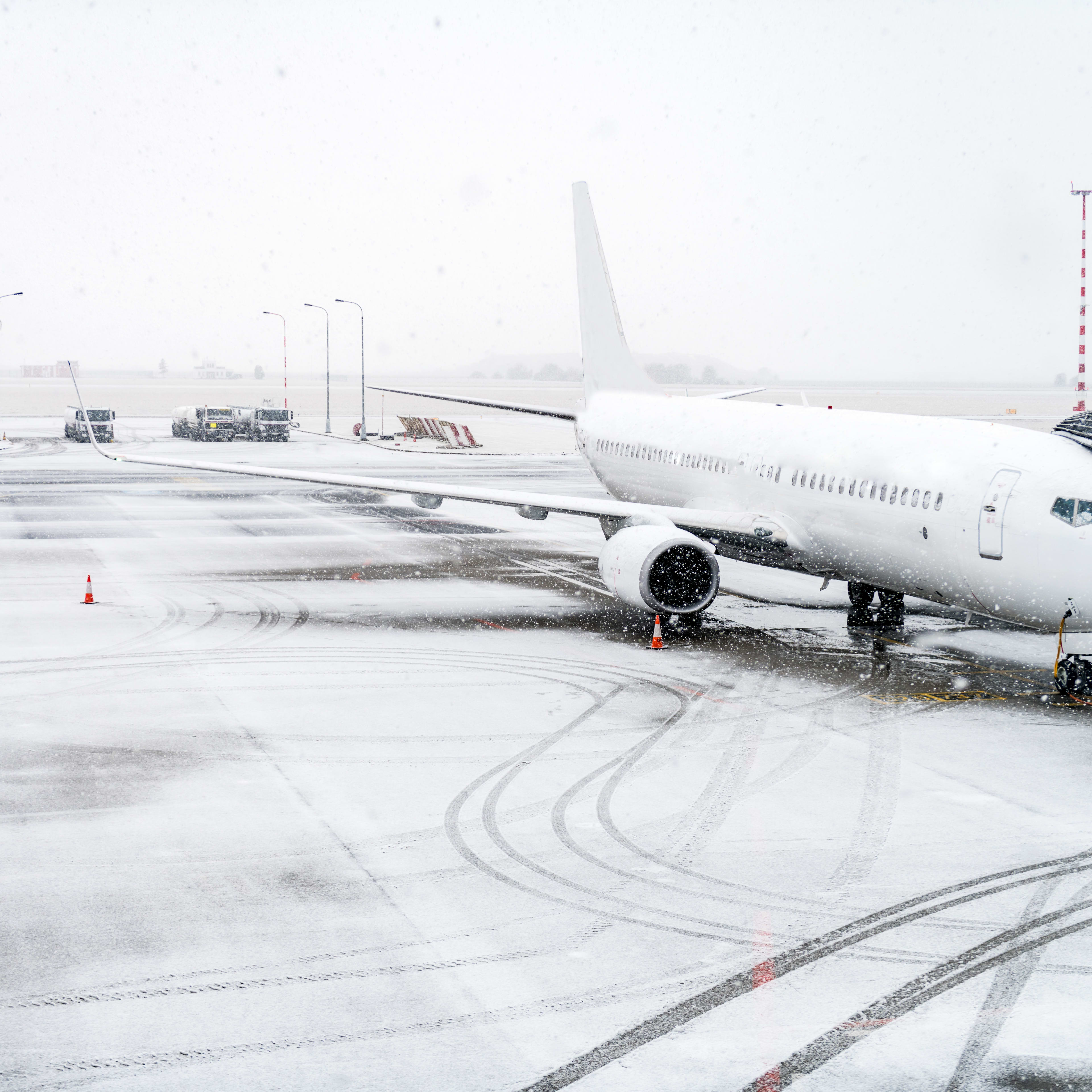 Snow Safety Warnings Issued as 24 States Brace for Up to 3 Feet of Snow ...