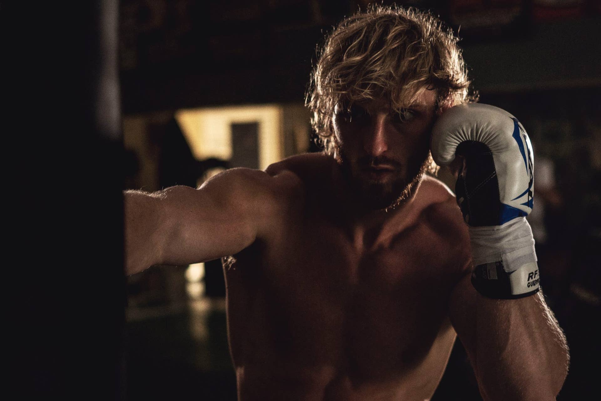 How Logan Paul Is Training to Take on Floyd Mayweather | Men's Journal ...