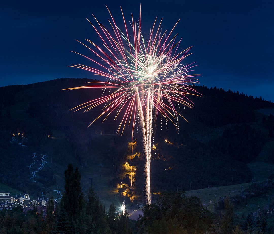 An Epic Fourth of July: 13 Awesome Places You Can Watch Fireworks - Men ...