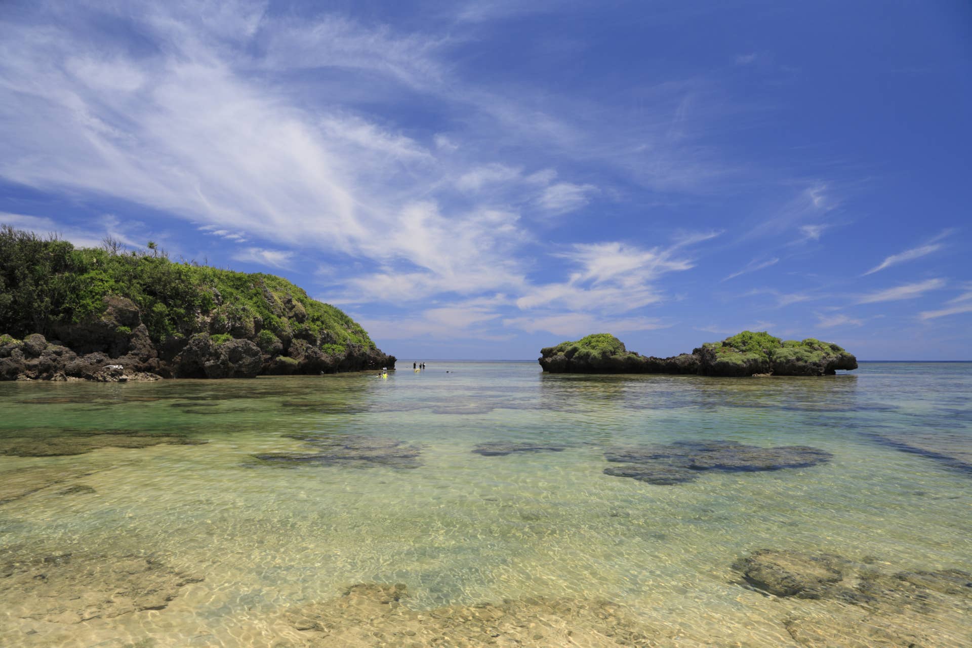The World’s Most Bizarre (And Beautiful) Beaches - Men's Journal