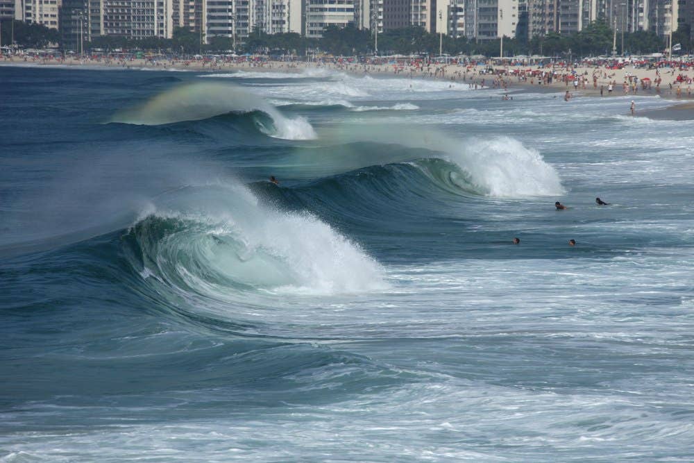 The inside surf guide to Rio de Janeiro - Men's Journal
