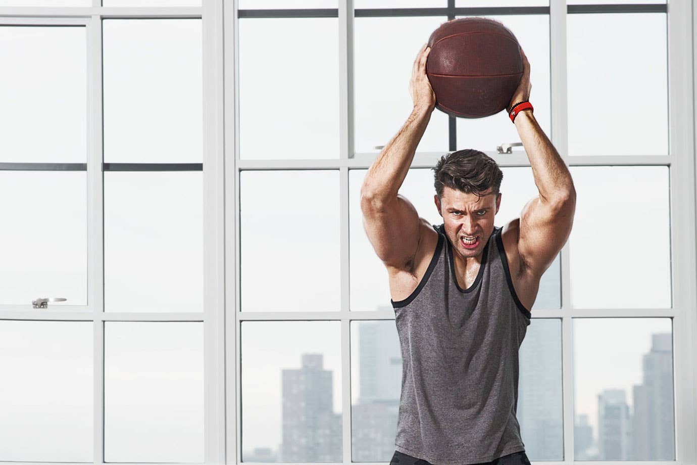 How to Do a Burpee—Plus 13 Variations to Blast Fat | Men's Journal ...