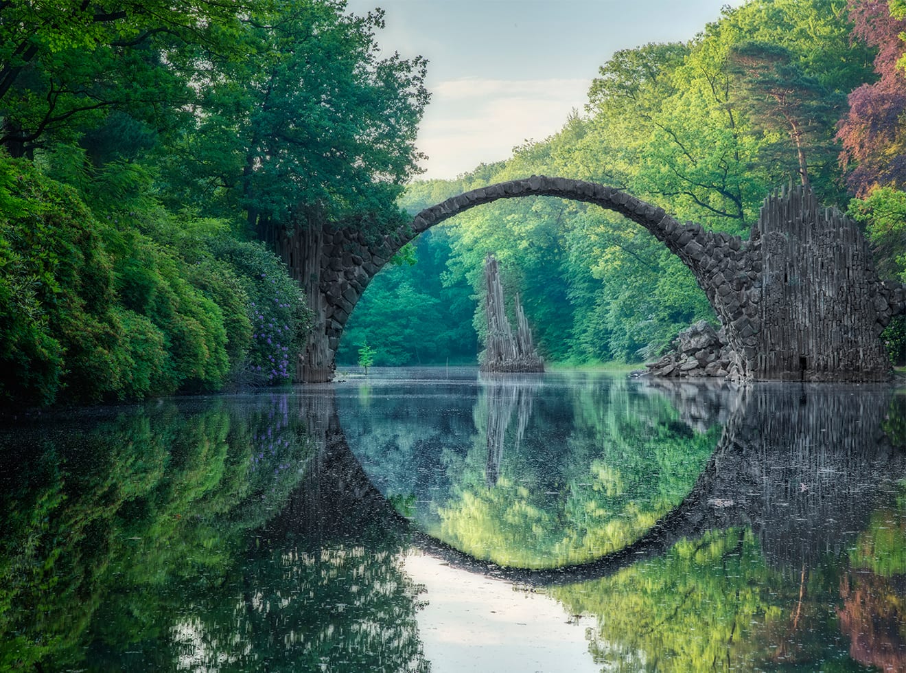 The 7 Most Spectacular Natural and Manmade Bridges in the World - Men's ...