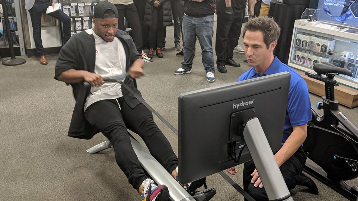 Giants RB Saquon Barkley on His Favorite Workout Gear and Training His ...