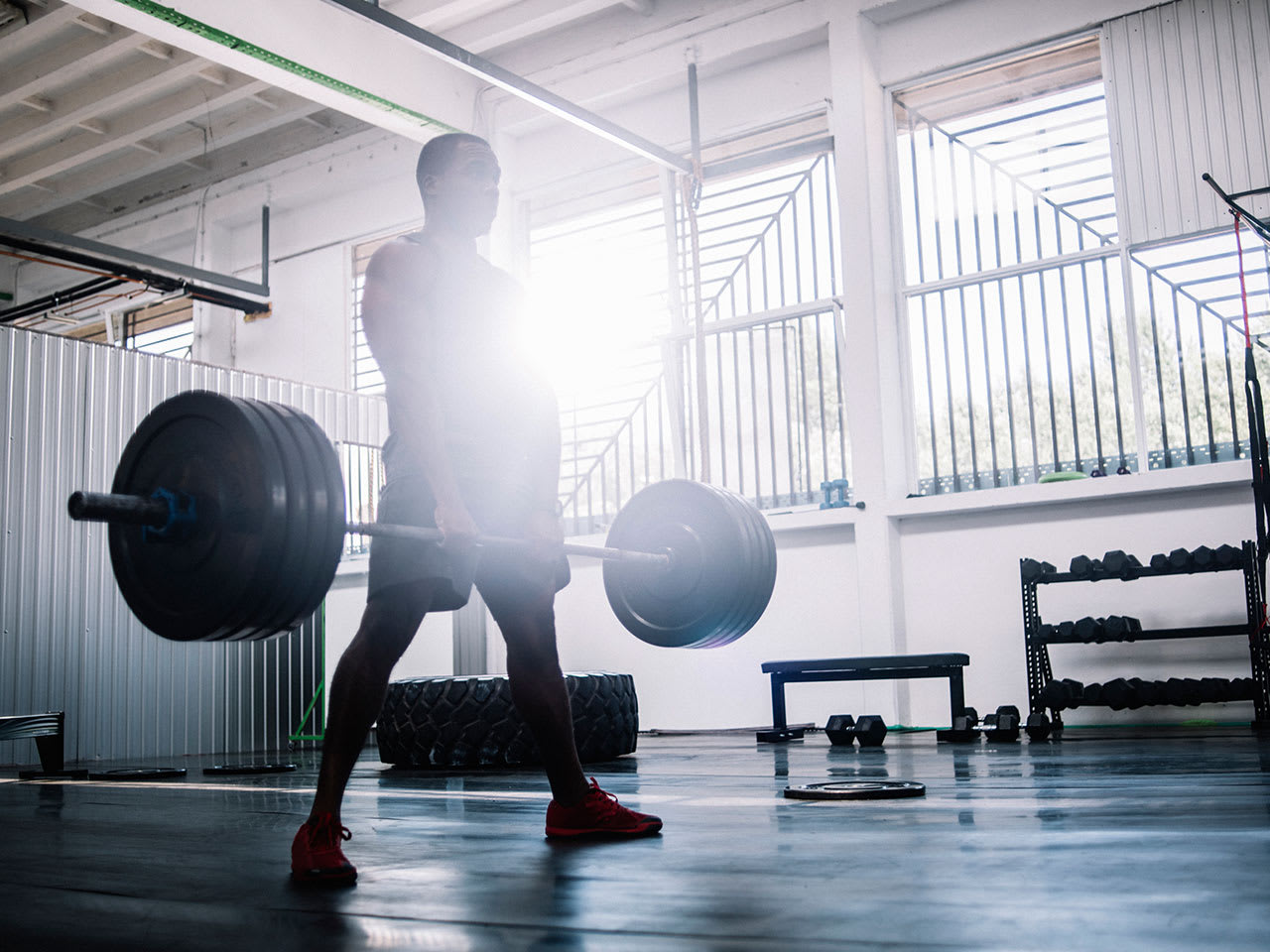 10 Tips to Build Strength Without the Bulk for Lean Mass - Men's Journal