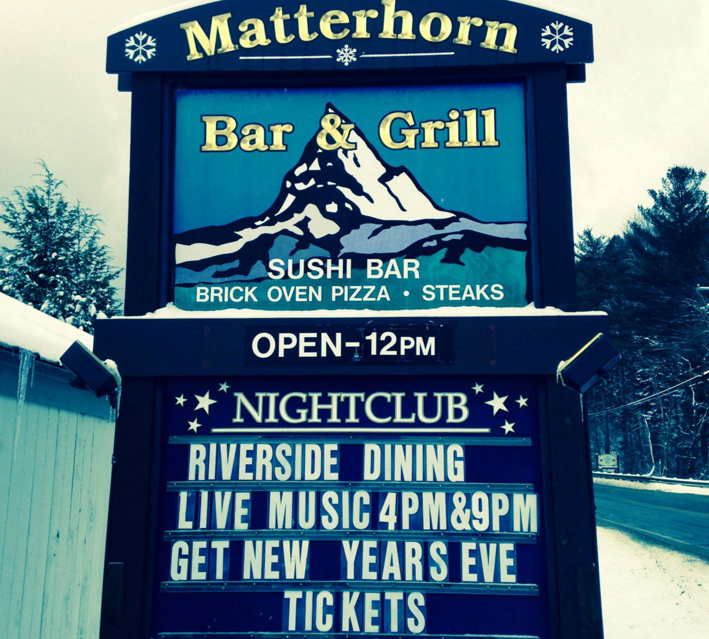 5 ski bars you have to go to before you die - Men's Journal