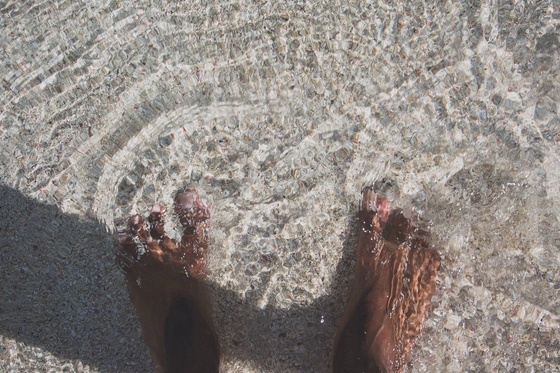 How to Prevent (and Treat) Stingray Stings - Men's Journal