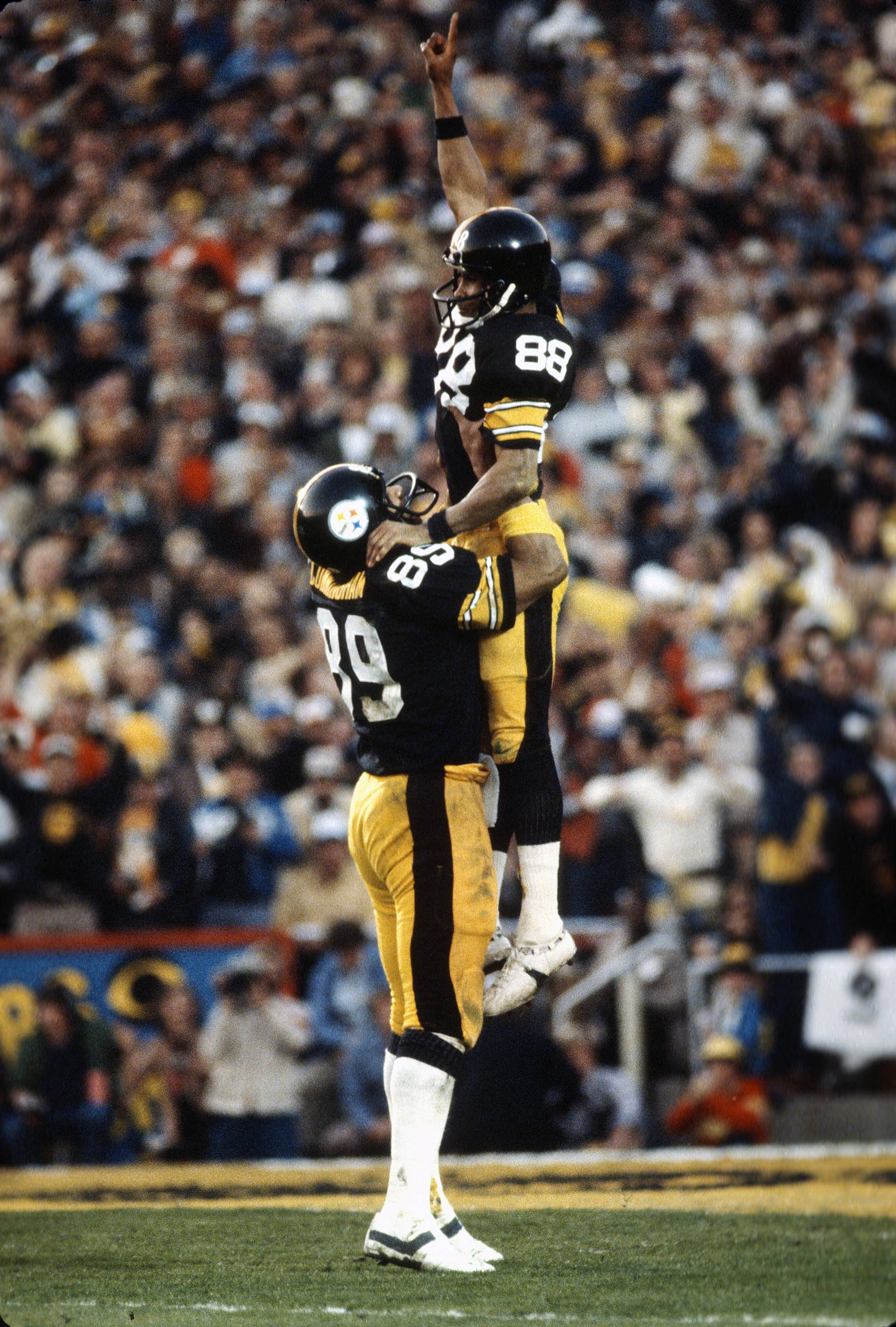Every Super Bowl Ranked, From Worst to Best of All Time - Men's Journal