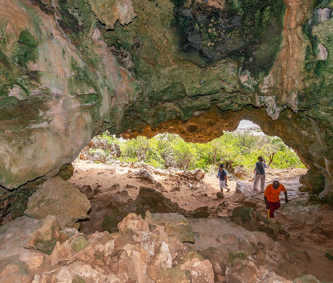 4-Day Antigua and Barbuda Travel Guide: Where to Go, Stay - Men's Journal