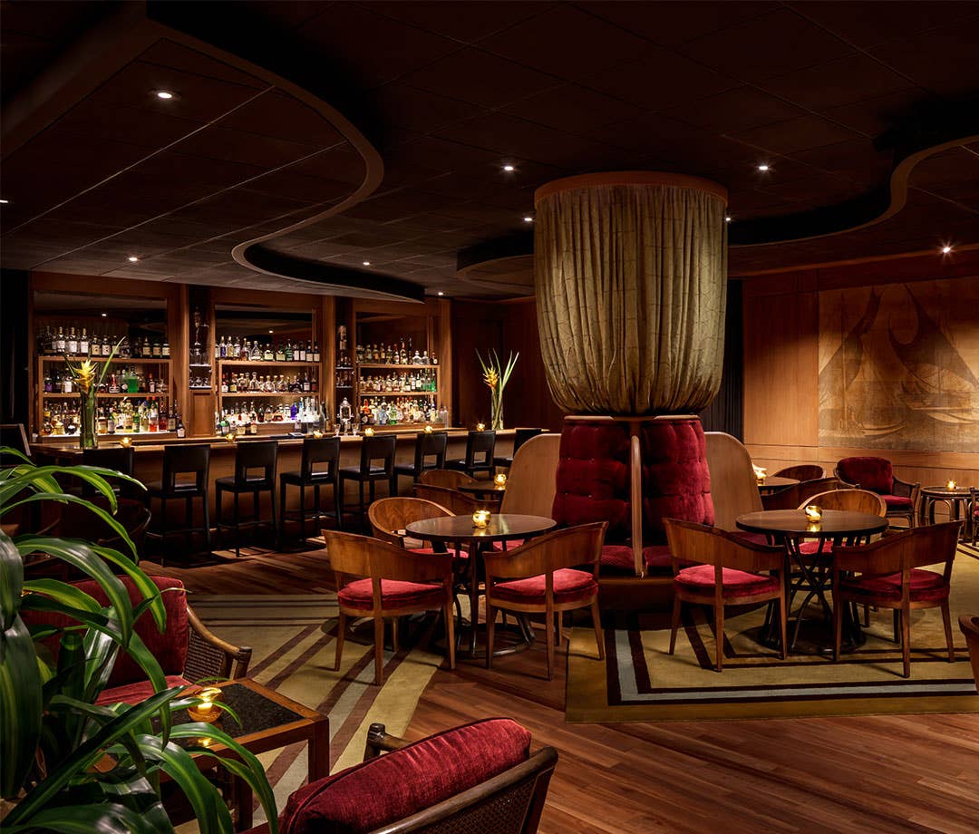 The 20 Best Hotel Bars in America That Define Cocktail Culture - Men's ...