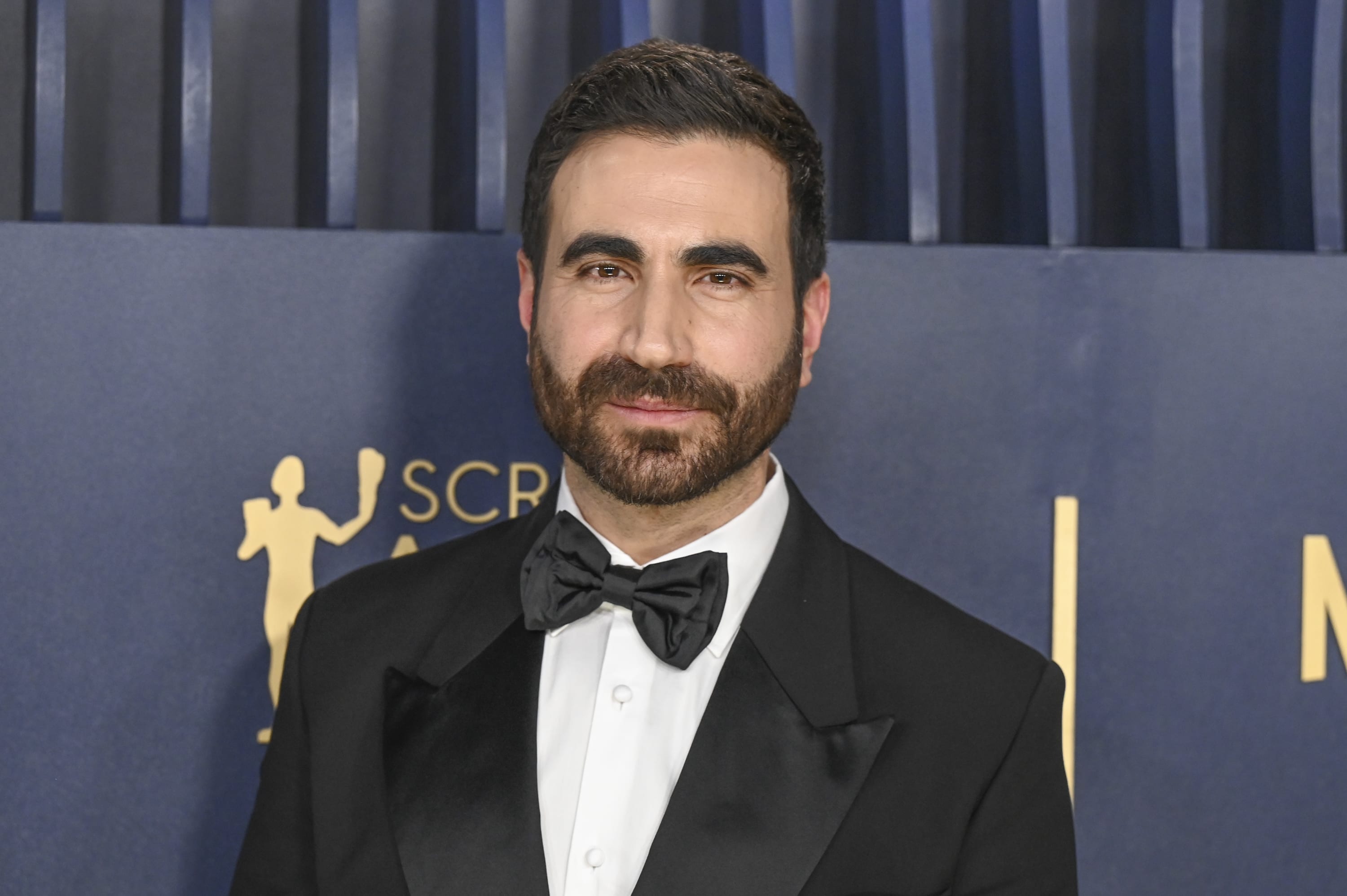 ‘Ted Lasso’ Star Brett Goldstein Finally Speaks on Jennifer Lopez ...