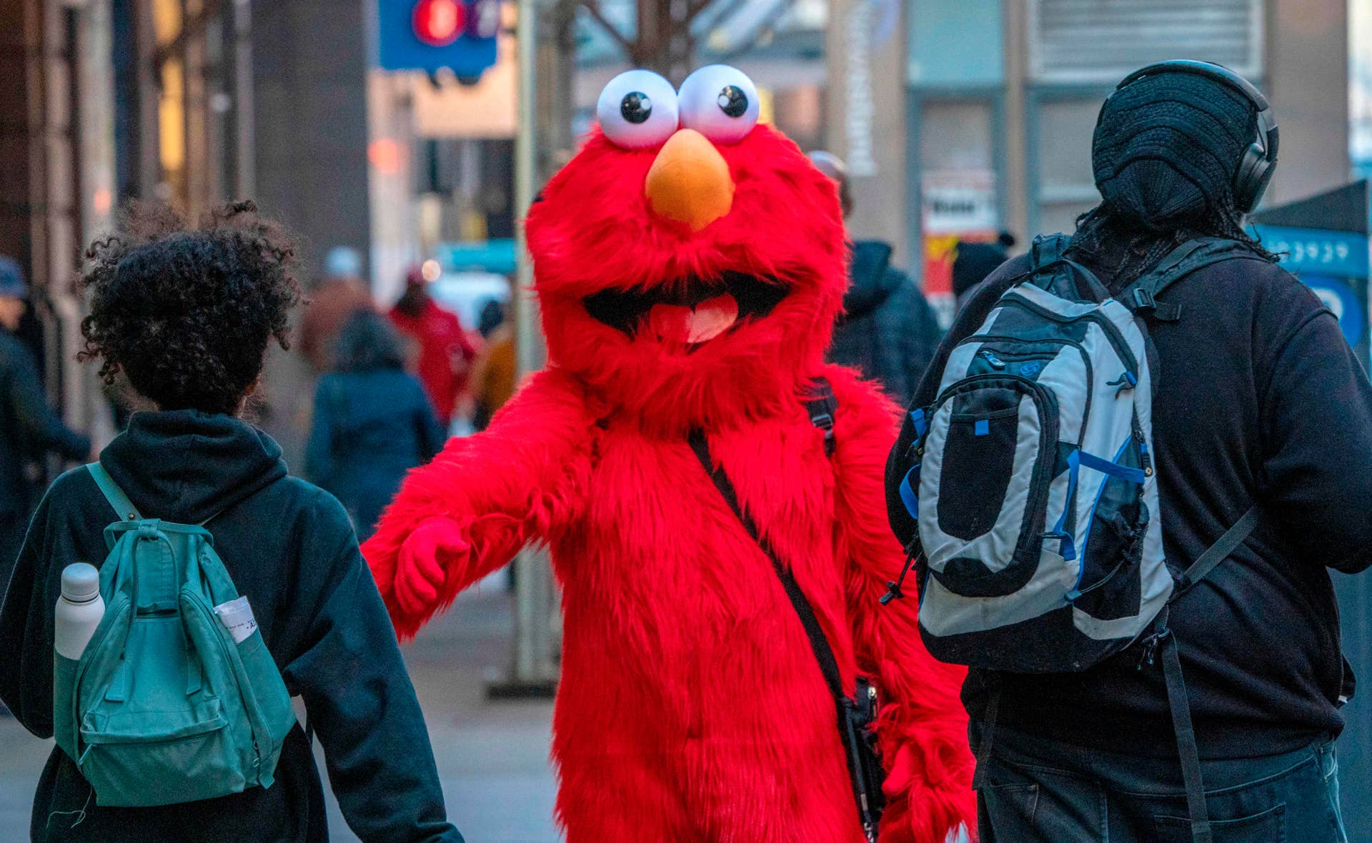 Elmo's 'Hilarious' LinkedIn Post About Getting Laid Off is Going Viral ...