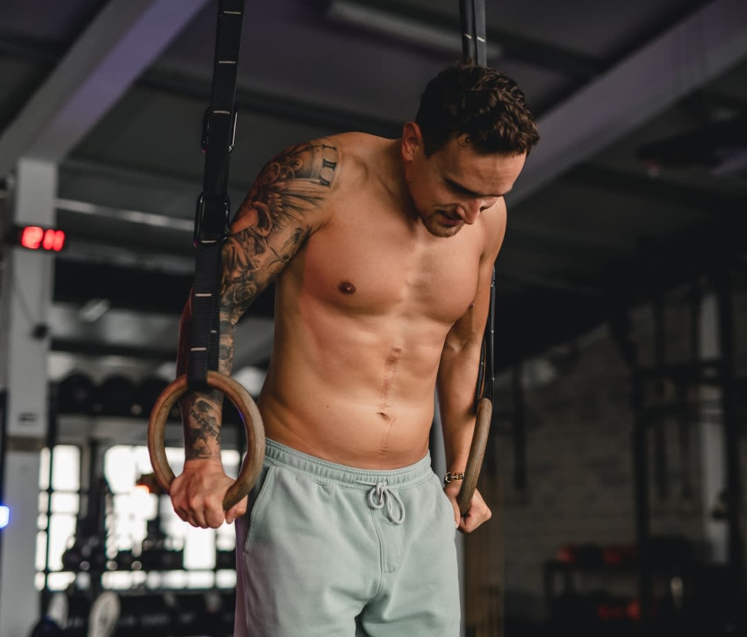 The Best Way to Do Dips for Strength and Size - Men's Journal