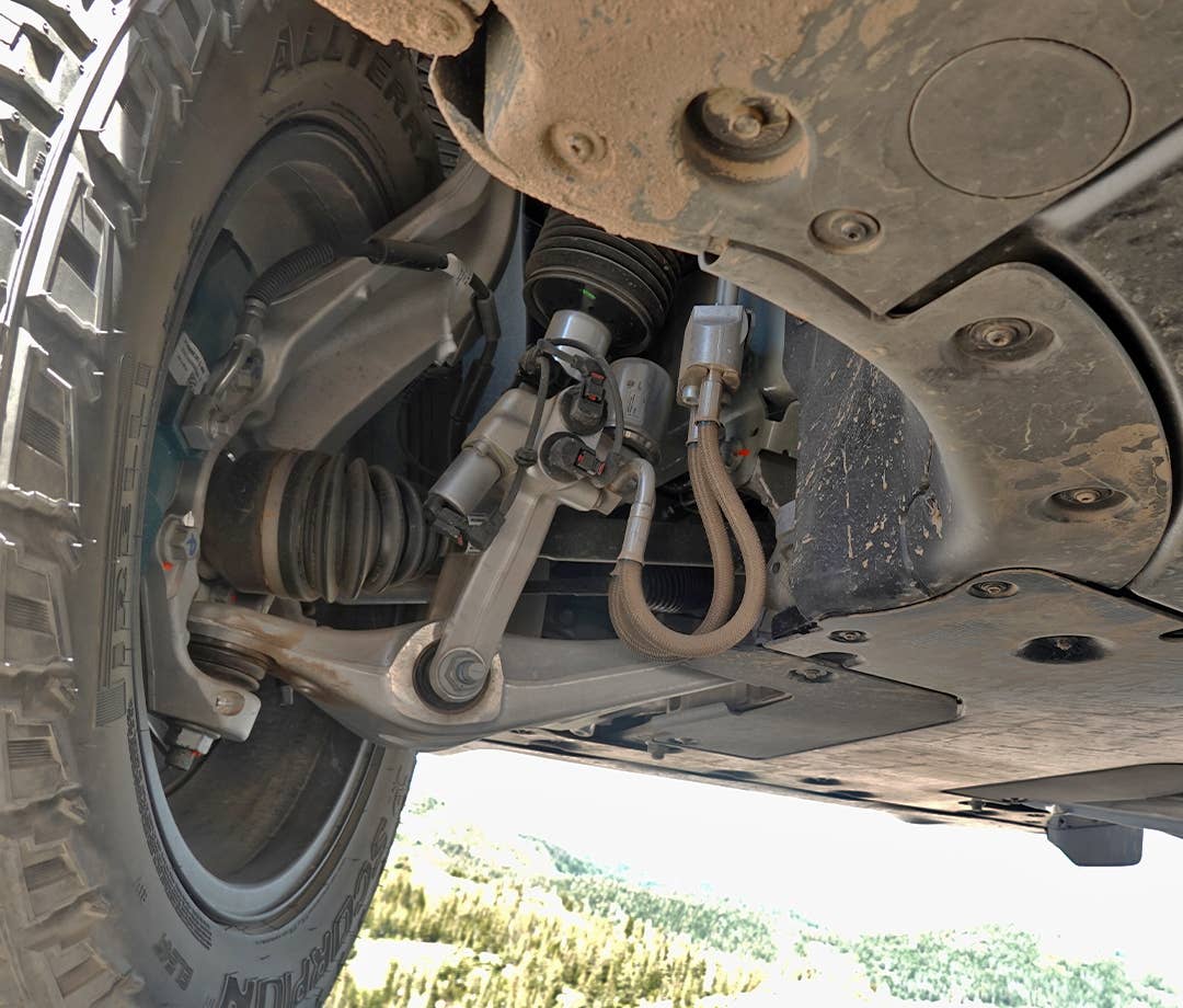 Review: 2026 Rivian Quad-Motor R1T and R1S EV Trucks - Men's Journal