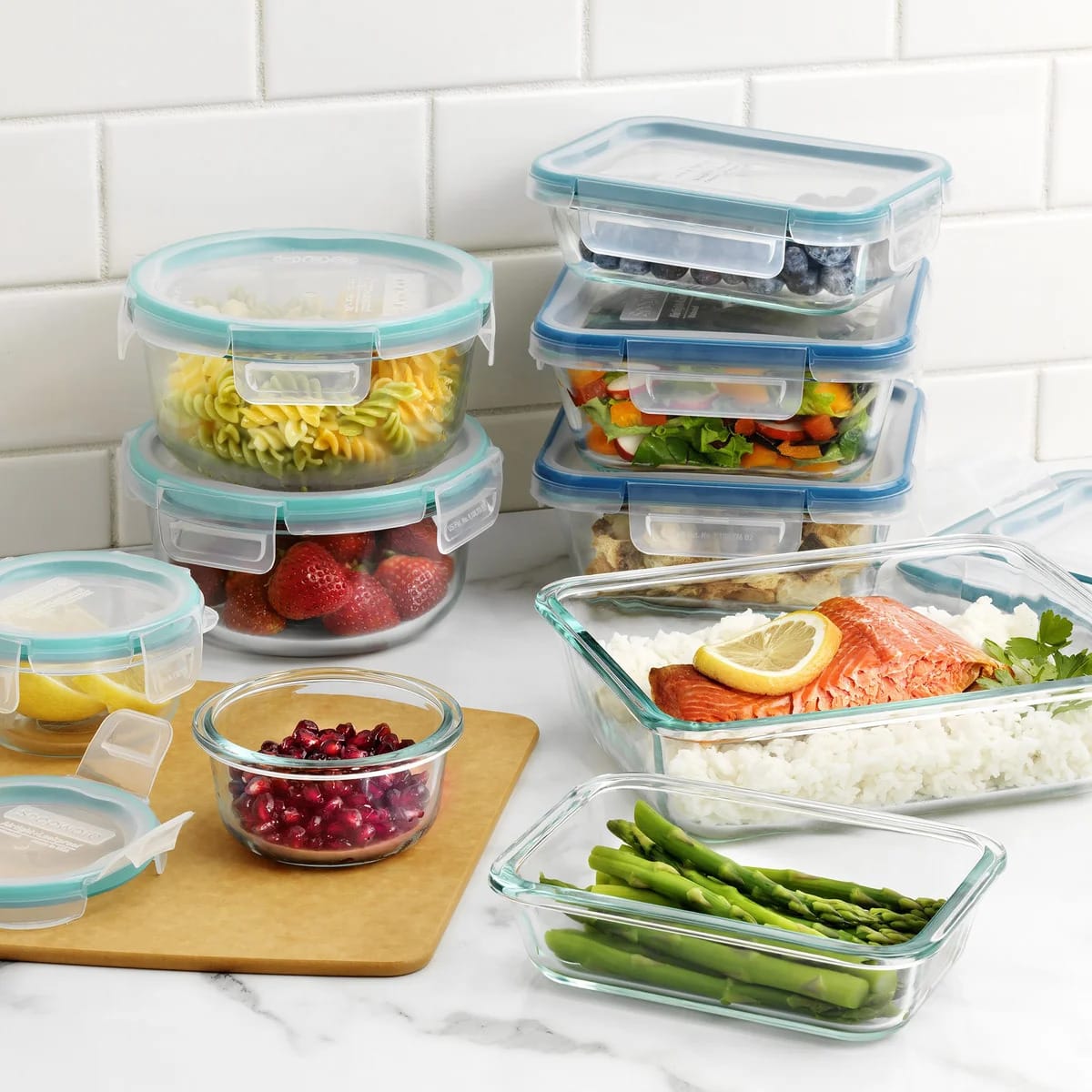 Fans Are Loving This Pyrex Glass Food Storage Set at Costco - Men's Journal