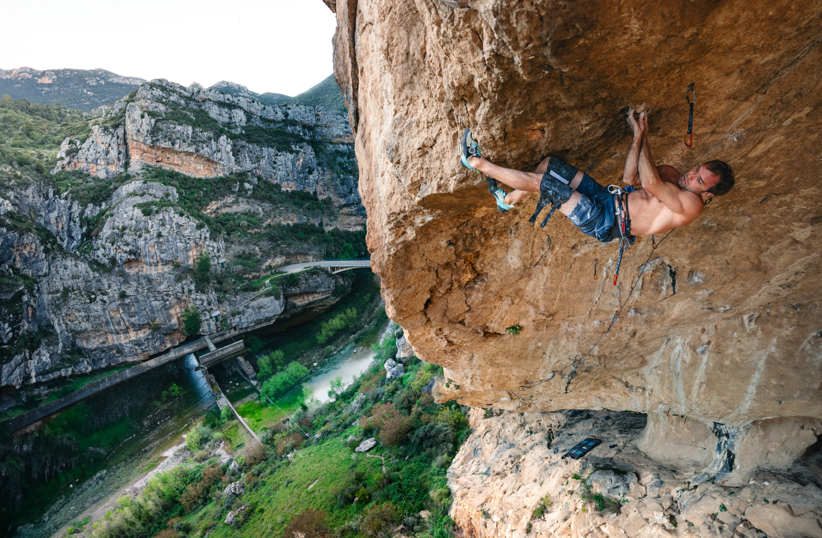 Chris Sharma Is Projecting One of the Hardest Climbs in the World - Men ...