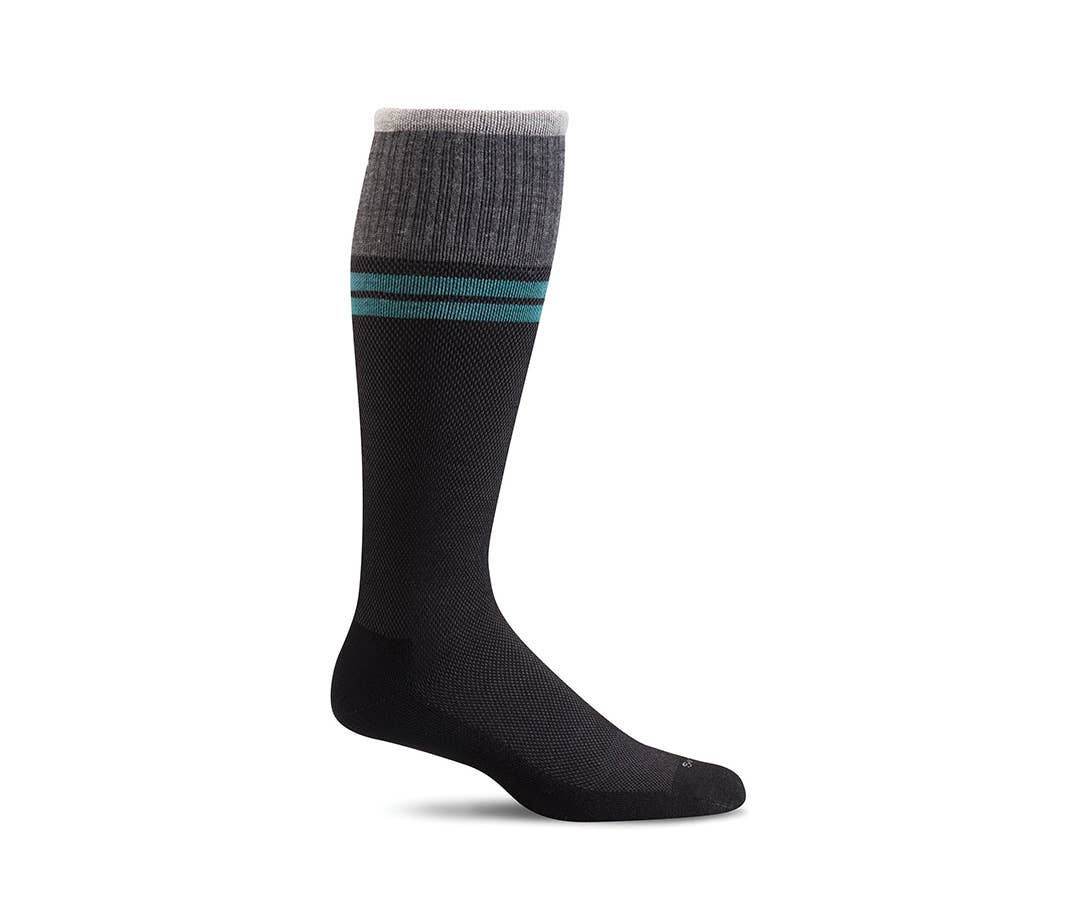 Best Compression Socks of 2025, Tested and Reviewed - Men's Journal