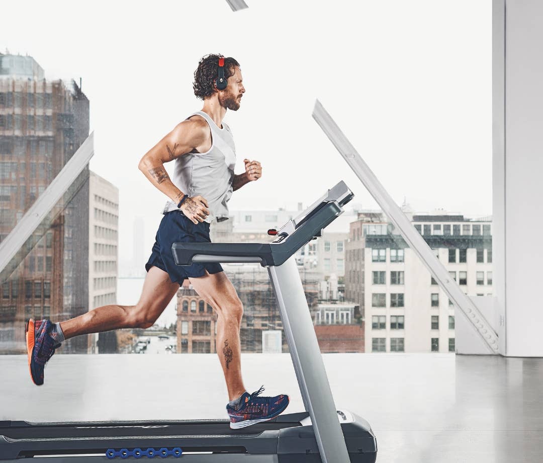 StairMaster vs Treadmill: Which Is Better for Weight Loss? - Men's Journal