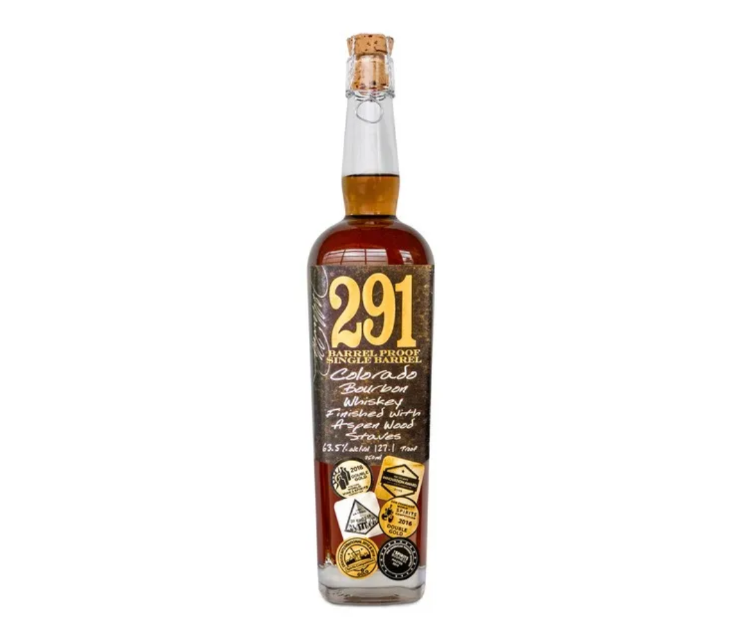 I Used to Hate Smokey Whiskey. Then I Tried Oak Stave-Finished Bourbon ...