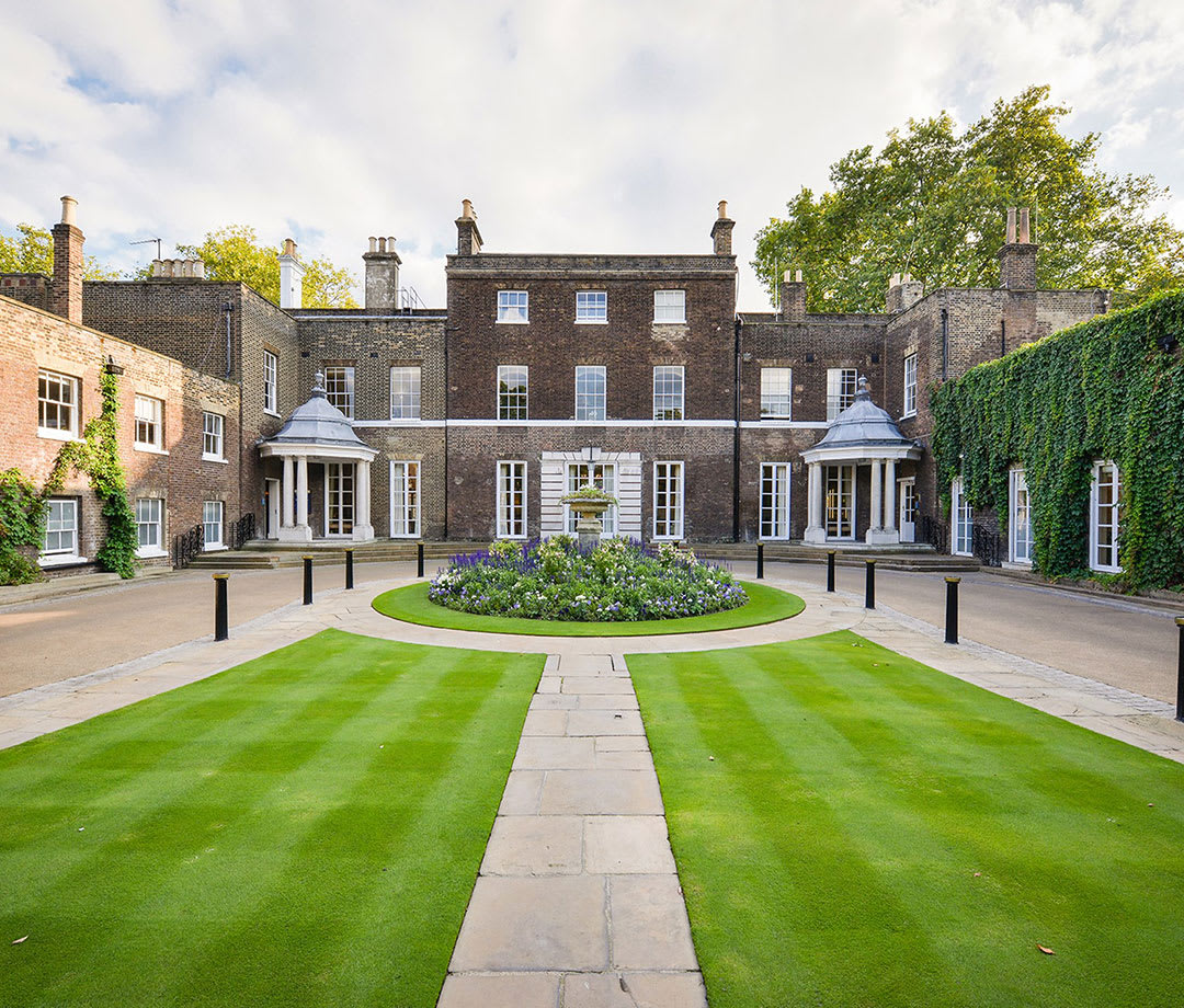 11 Most Exclusive Clubs in the World - Men's Journal