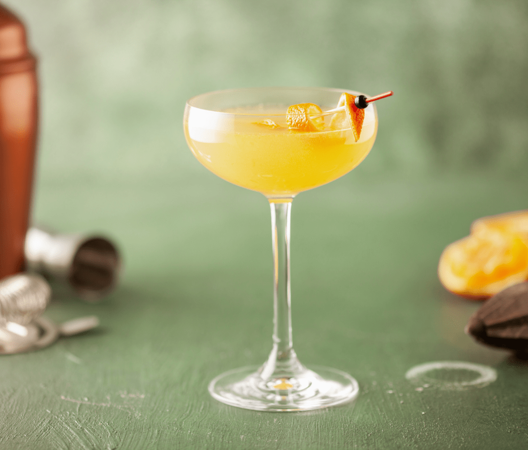 Best Drinks to Order at the Bar - Men's Journal