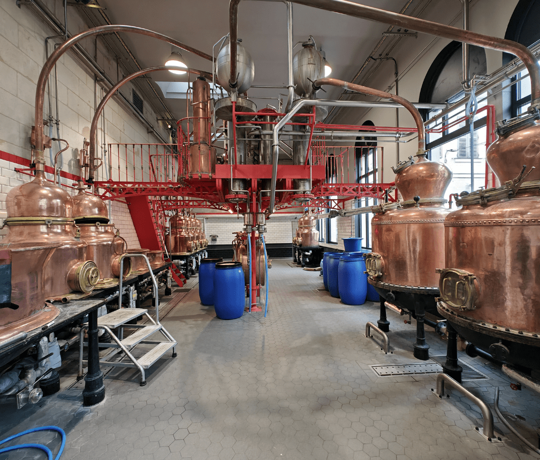 How to Drink Absinthe, According to Experts - Men's Journal