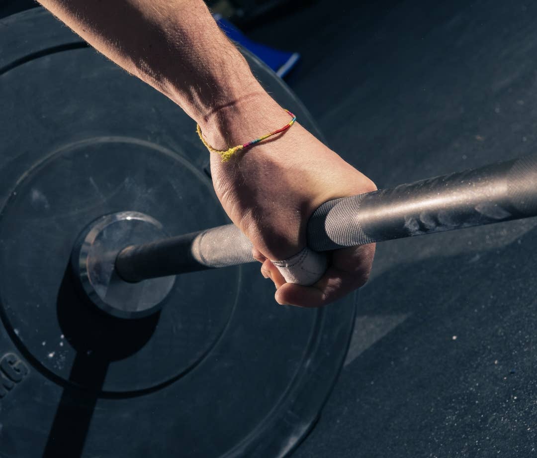 The Simple Grip Trick That Instantly Improves Your Deadlift - Men's Journal