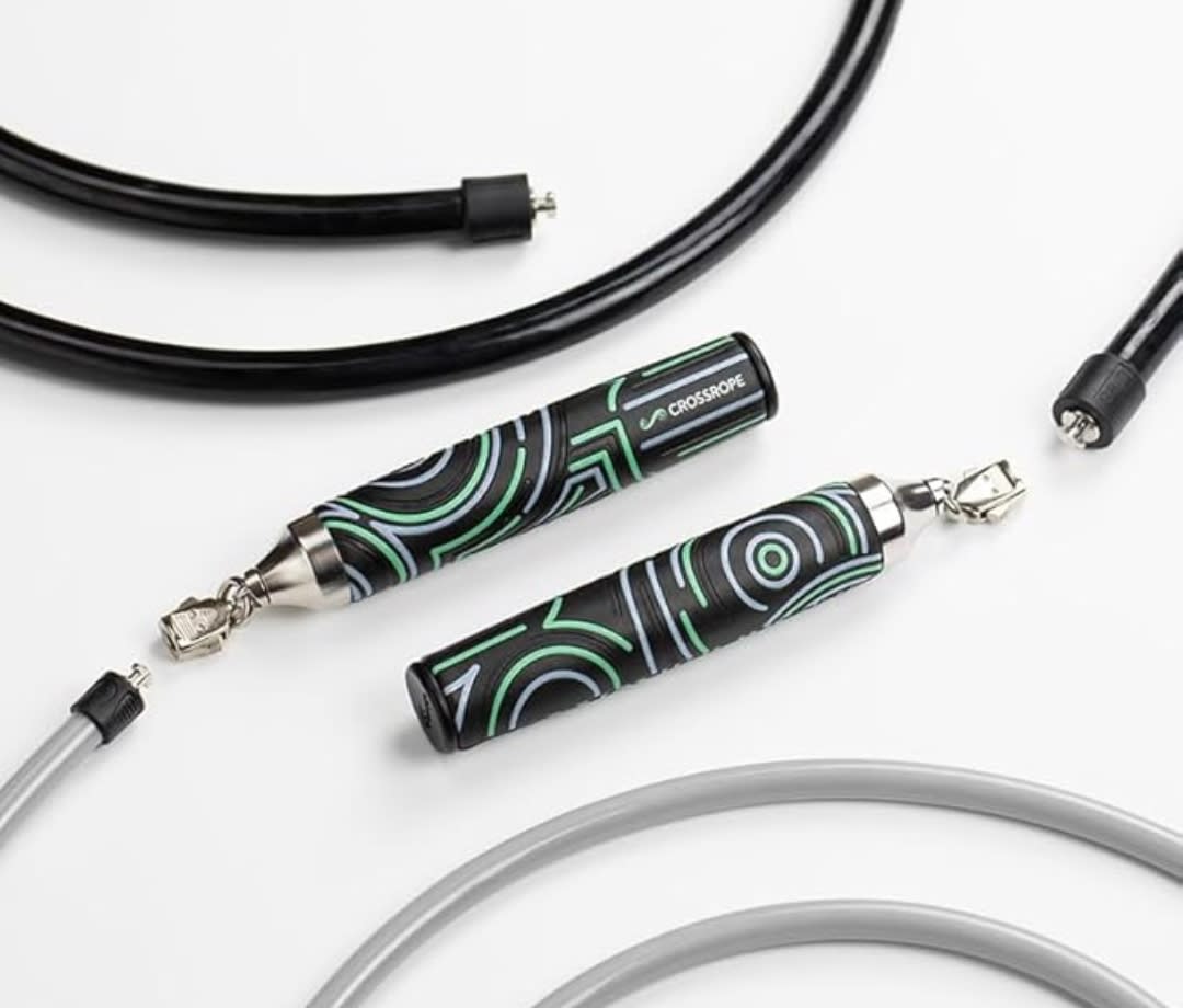10 Best Jump Ropes of 2025, Picked by Personal Trainers - Men's Journal