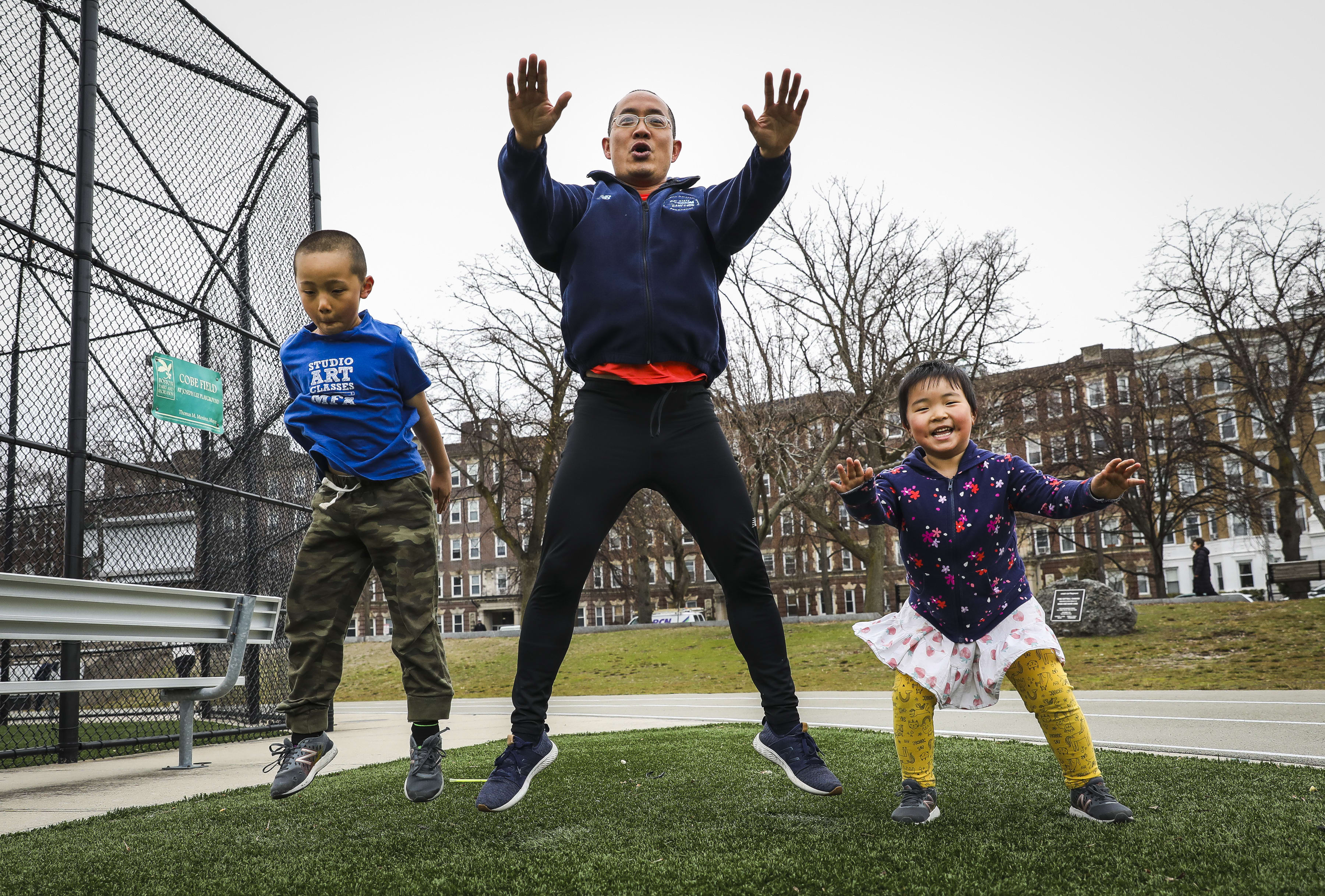 Andrew Huberman’s Unique ‘Exercise Snacks’ Workout Method - Men's Journal