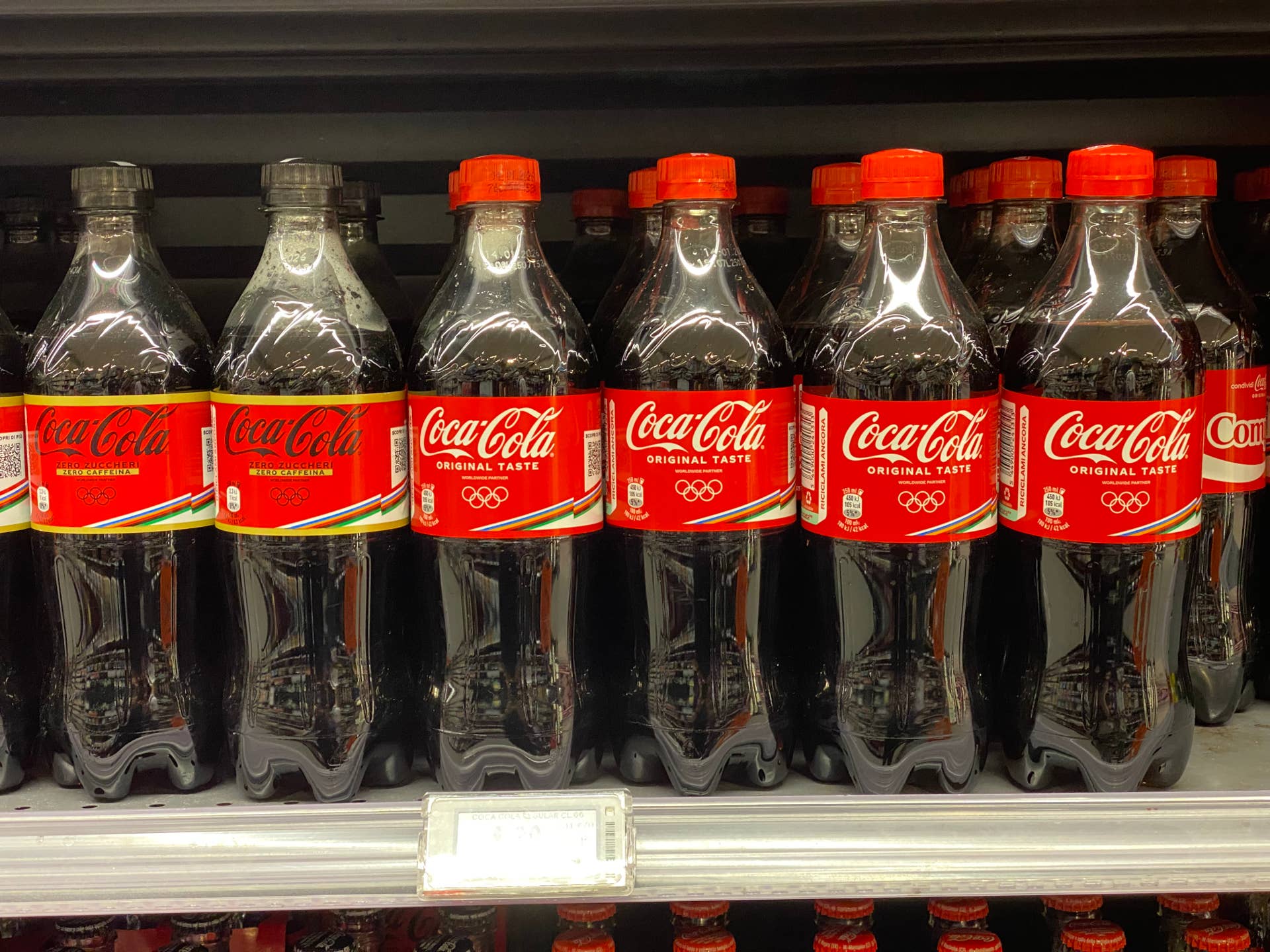 Coca-Cola Sends Clear Message by Testing Major Change - Men's Journal