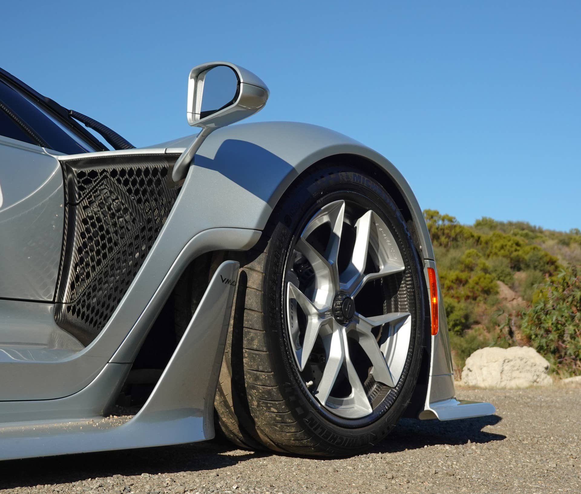 Driving the Czinger 21C: Inside a $2.7M American Hypercar - Men's Journal