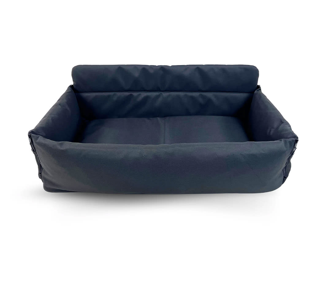 Black Lab Venture Tough Car Bed Review: The Best Dog Bed for Cars ...