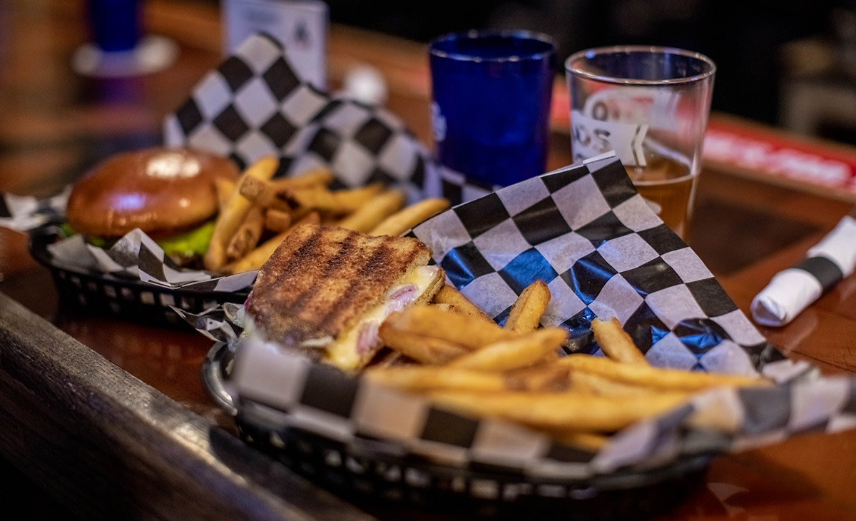 Beautiful and Minimal: A Travel Guide to Magic Mountain, Vermont | Men ...