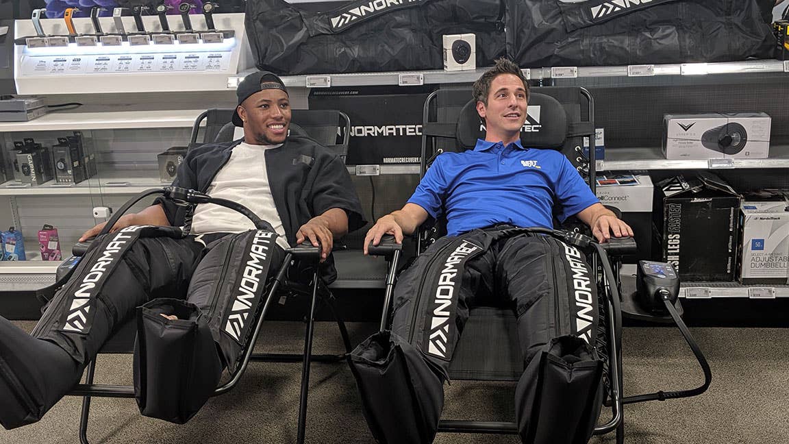 Giants RB Saquon Barkley on His Favorite Workout Gear and Training His ...