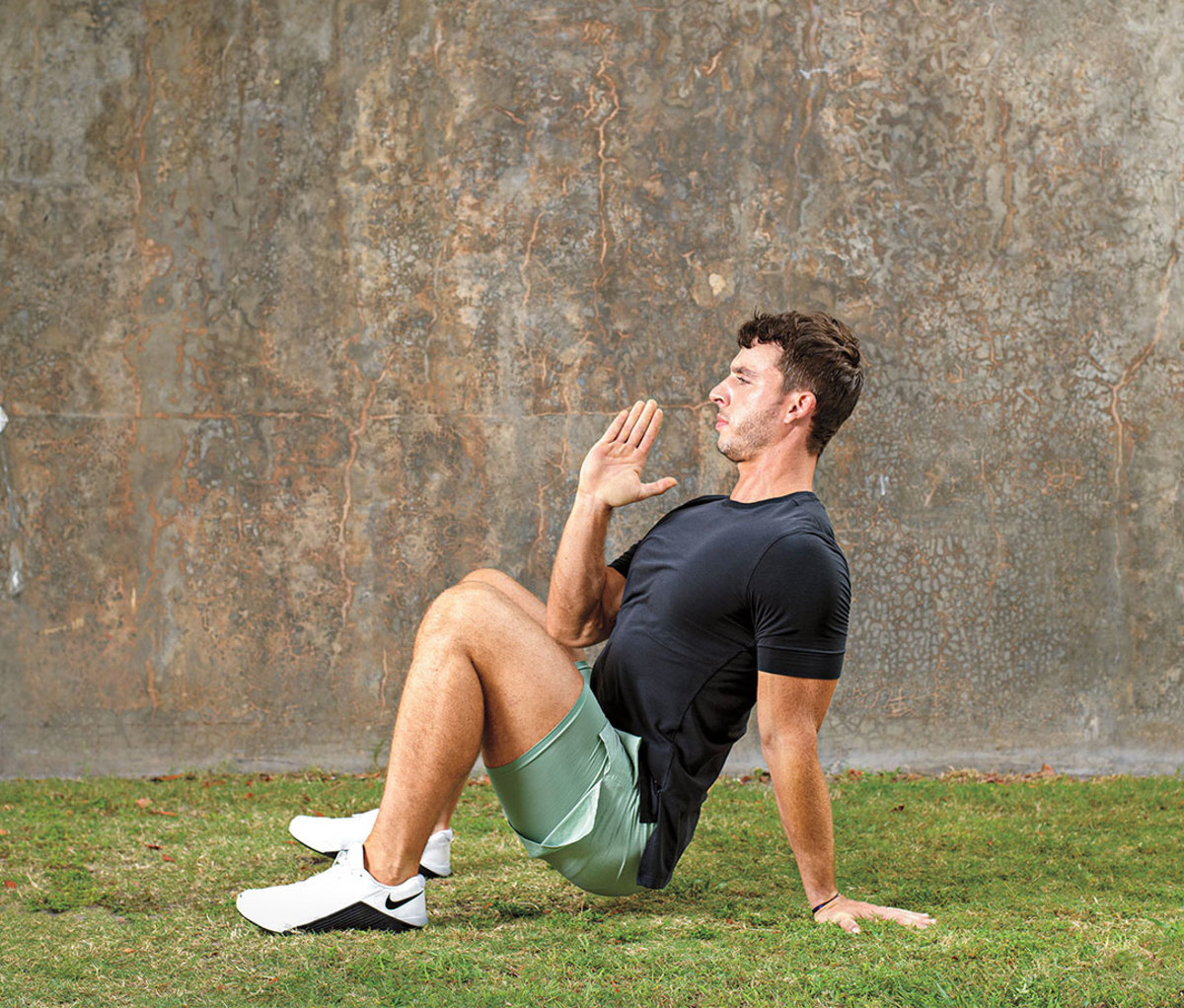 This Animal Flow Workout Will Get You Stronger | Men's Journal