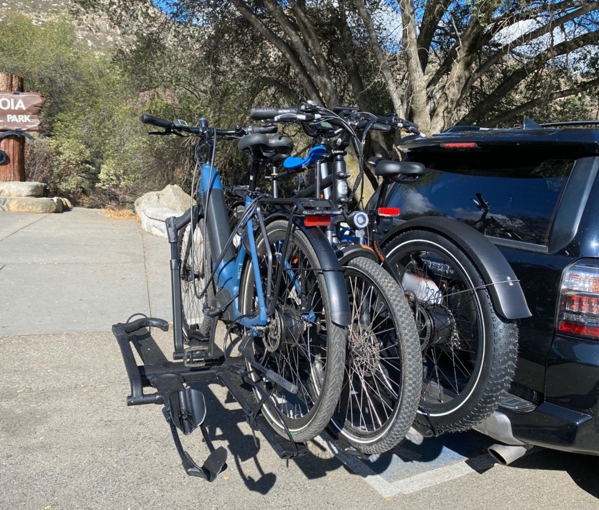 Hitch-mounted rack solution for different types of bikes – Everyday Trends