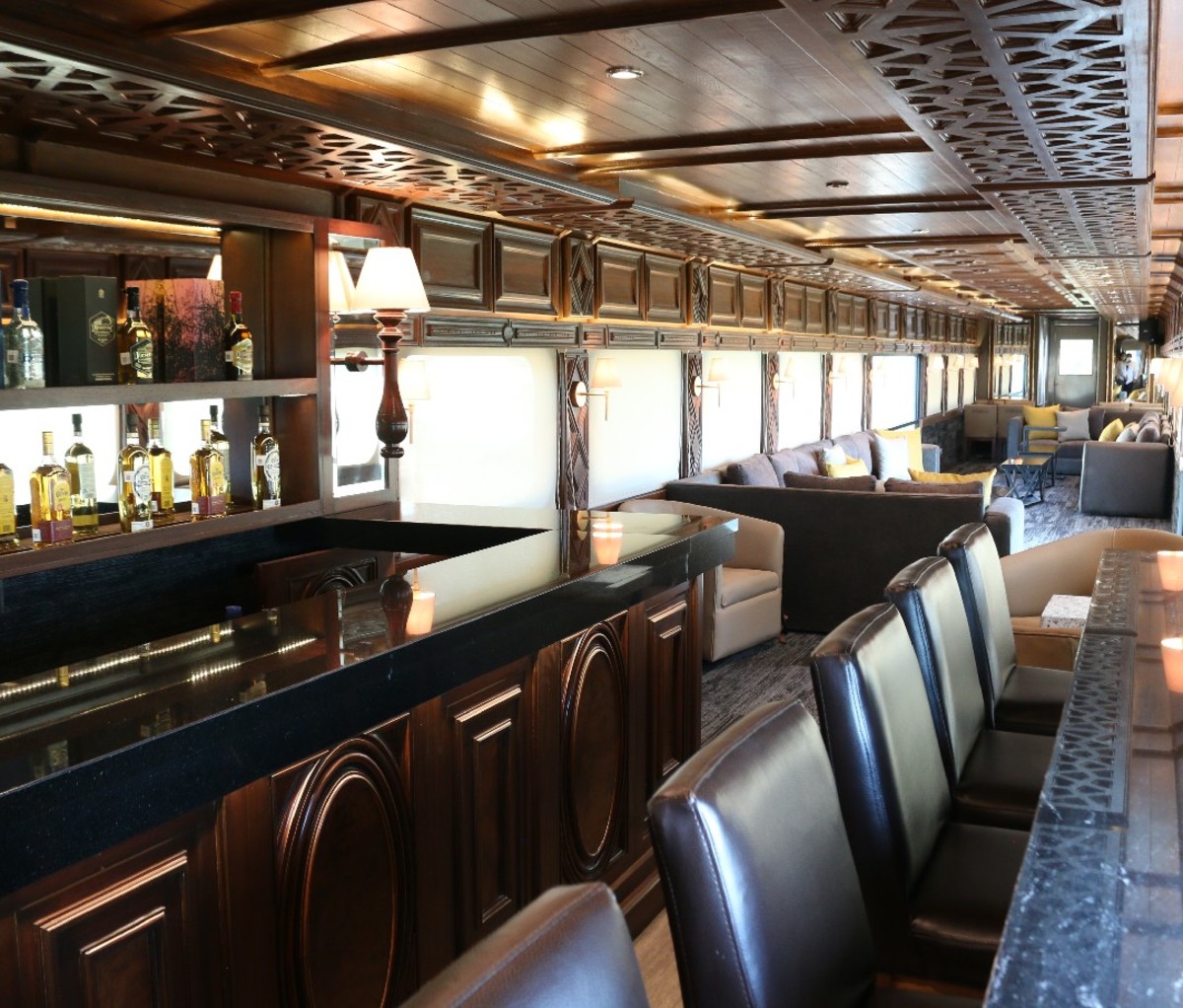 Best Boozy Train Rides for Wine and Spirits Lovers | Men's Journal