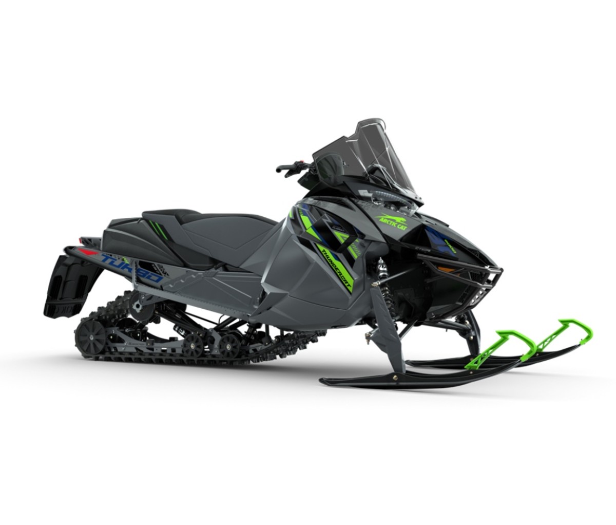 Best New Snowmobiles 2022: Fast, Comfortable, Quiet | Men's Journal