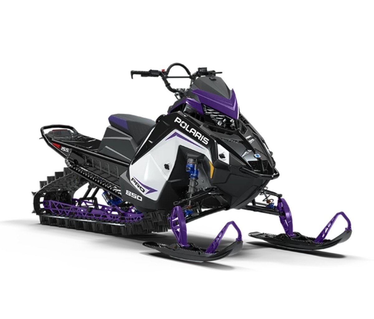 Best New Snowmobiles 2022: Fast, Comfortable, Quiet | Men's Journal