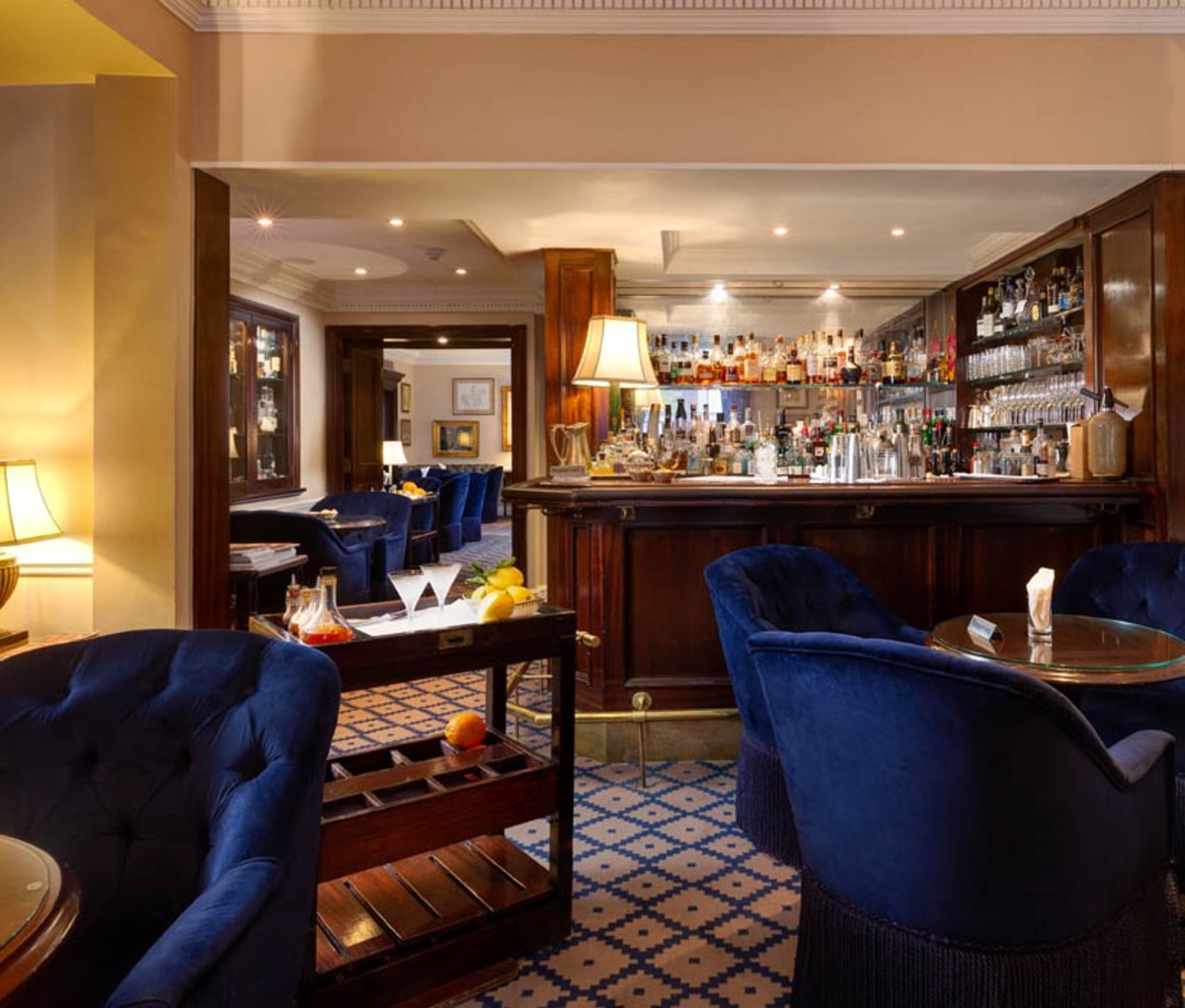 Best Gin Experiences in London | Men's Journal