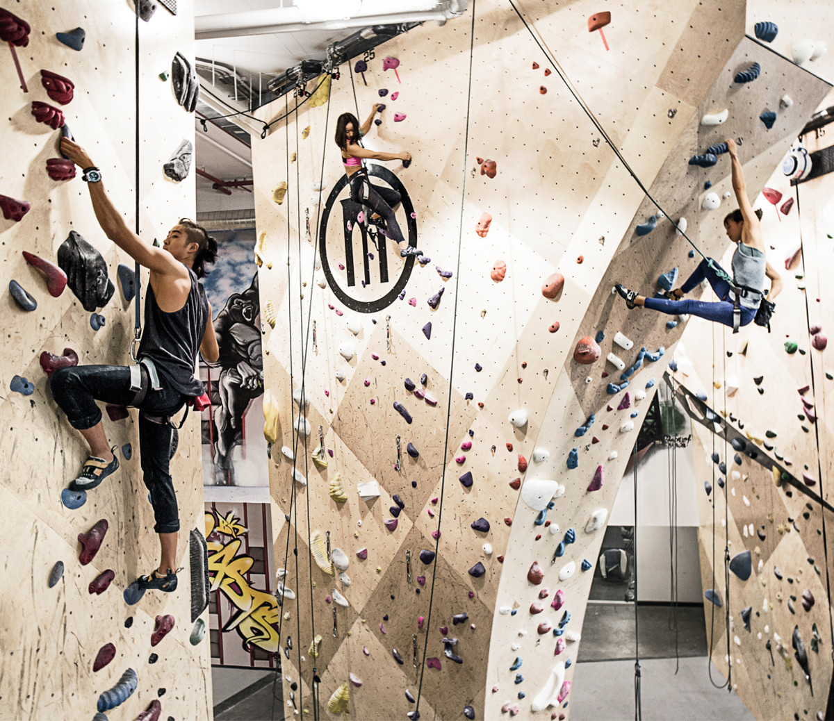 Fitness Goes Vertical: Inside the Crazy Luxurious New Climbing Gyms ...